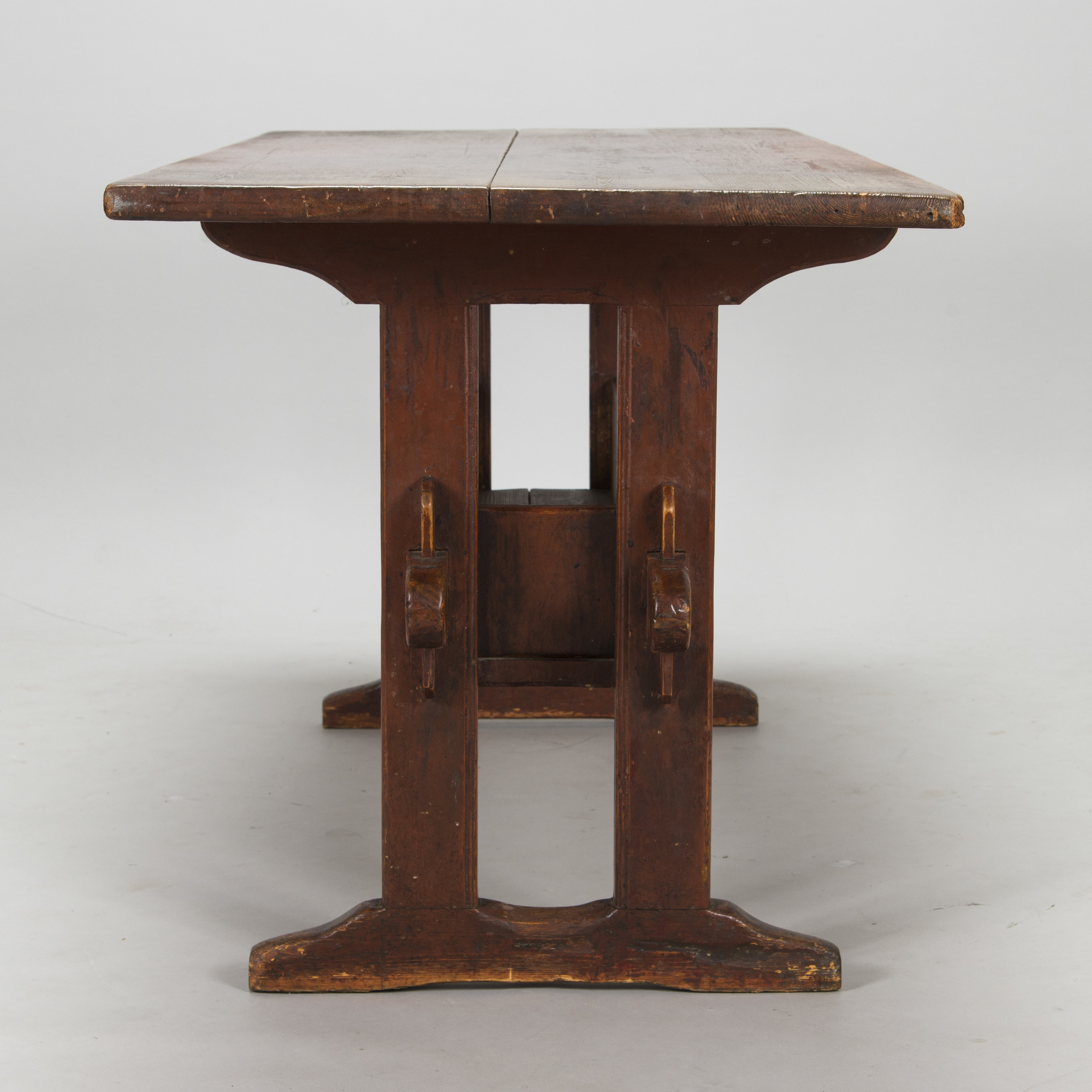 Bockbord, allmoge, Finland, 1800-talets början. - Bukowskis