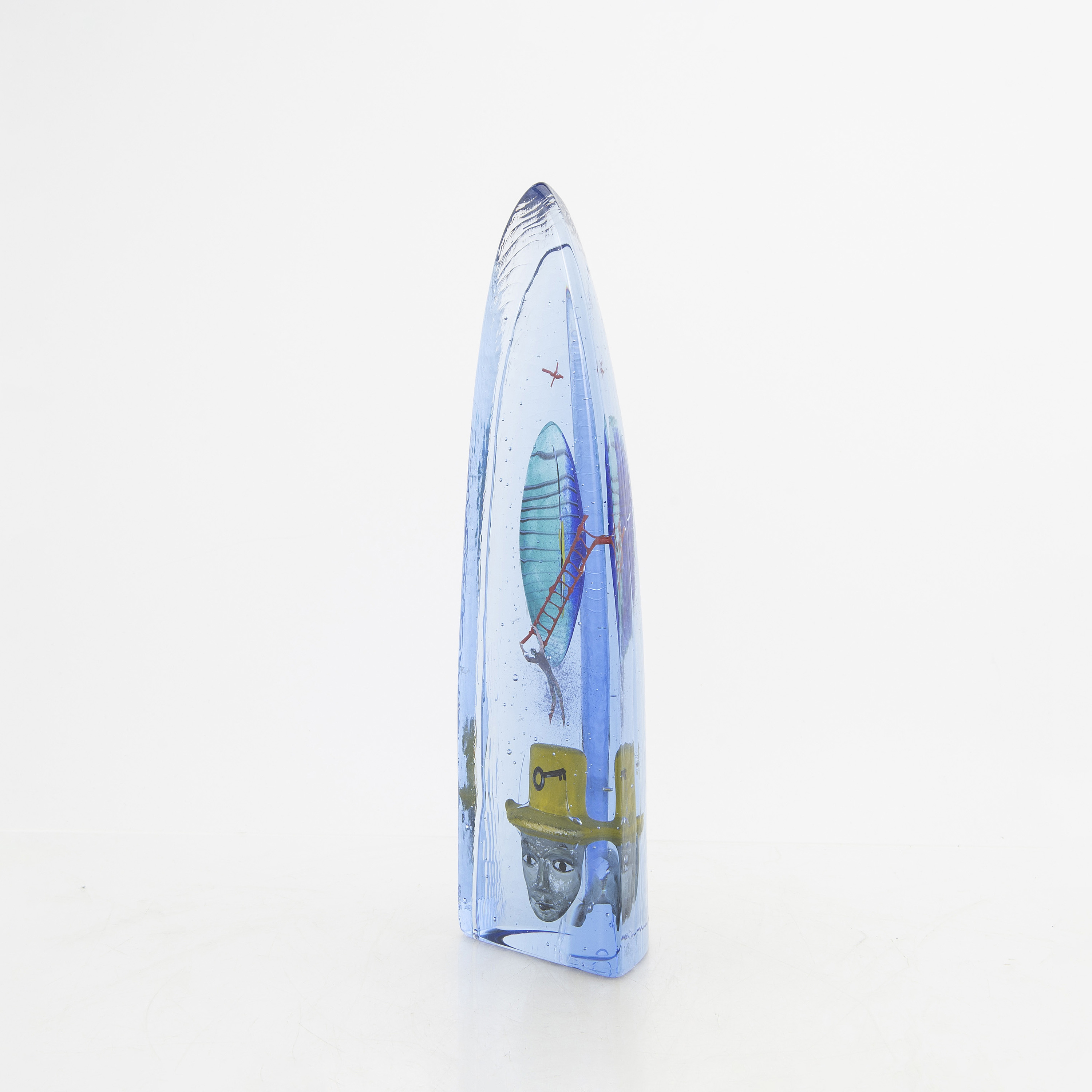 Bertil Vallien, a signed glass sculpture Kosta Boda. - Bukowskis