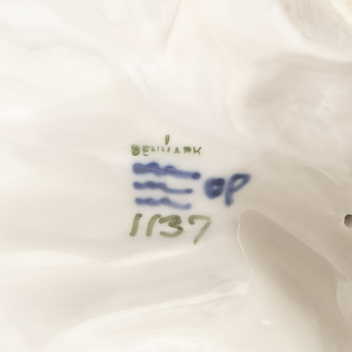 Figurine Royal Copenhagen Denmark porcelain. - Bukowskis