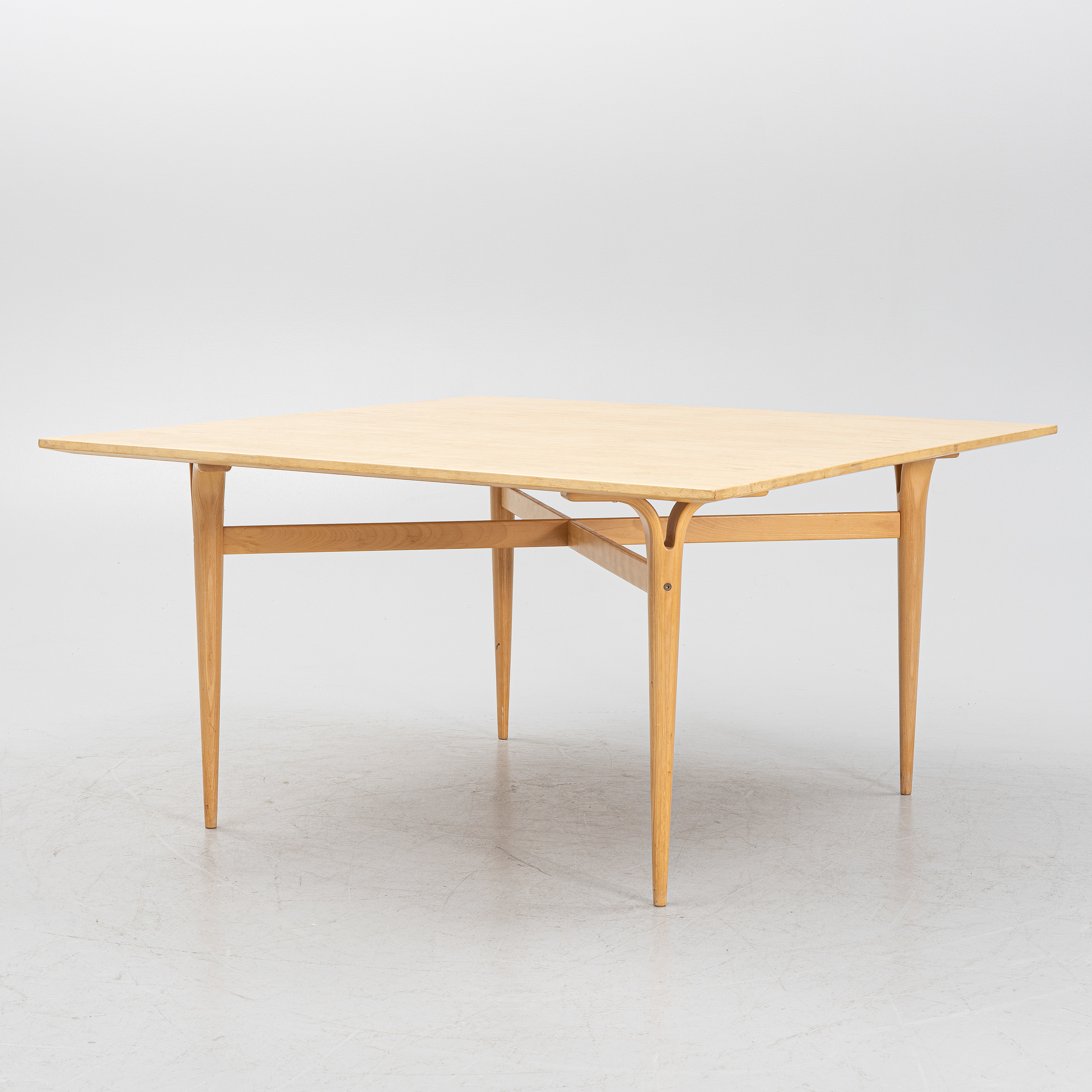 Bruno Mathsson, bord, Dux. - Bukowskis