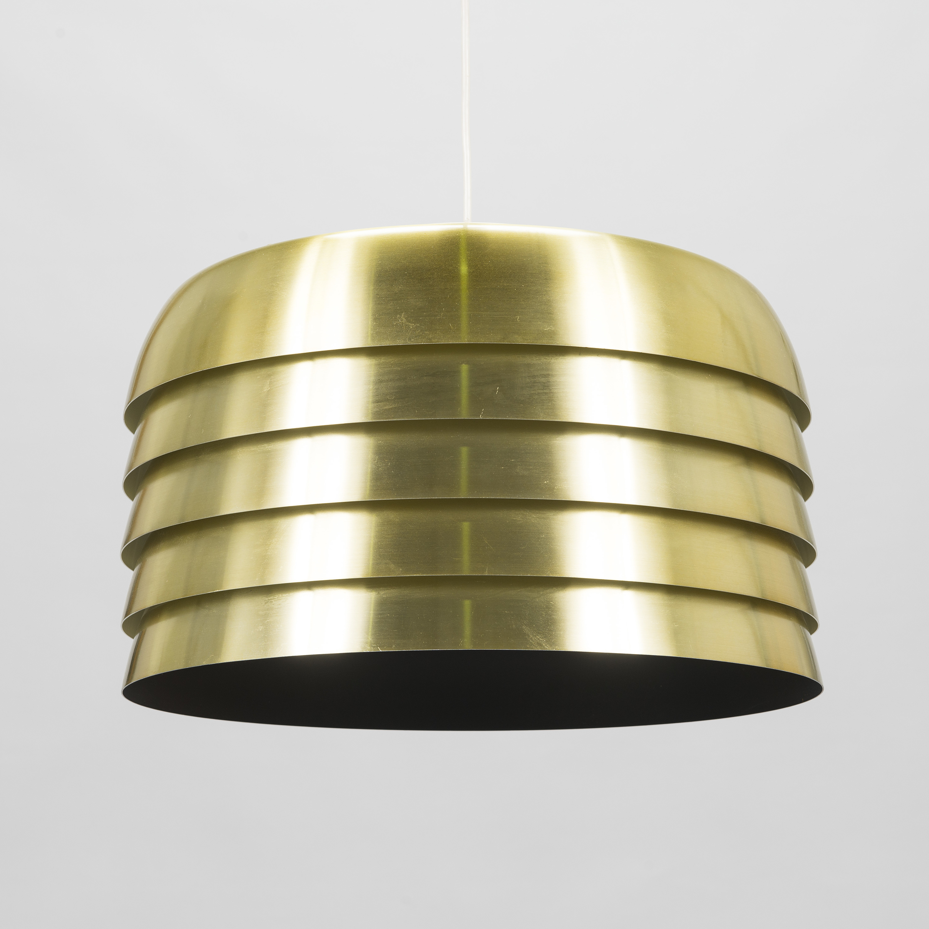 Hans-Agne Jakobsson, taklampa, "T-749", Markaryd, 1900-talets senare hälft. - Bukowskis