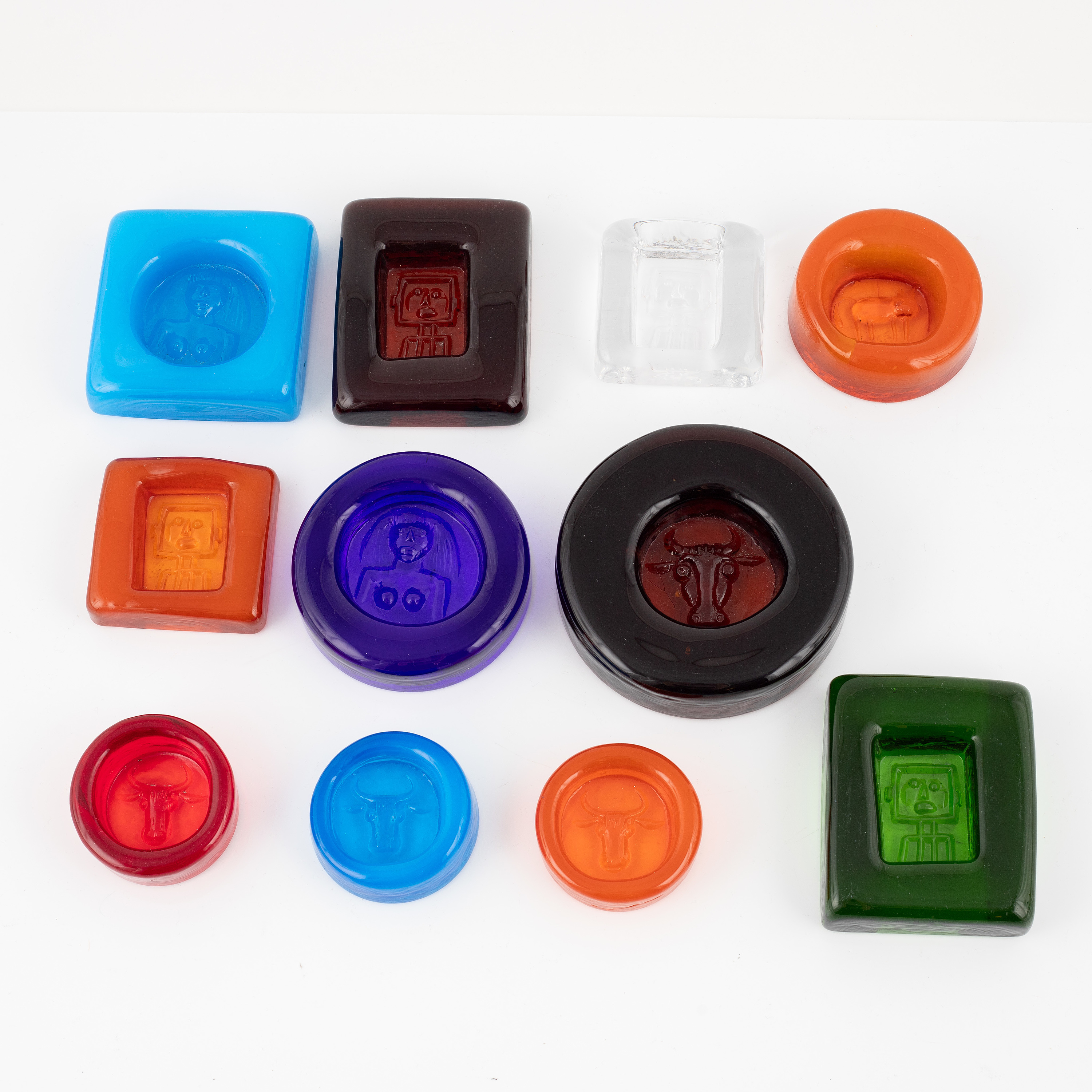 Erik Höglund, a collection of eleven glass objects. - Bukowskis