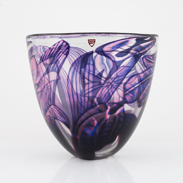 Eva Englund, a 'graal' glass bowl, Orrefors, Sweden 1984. - Bukowskis