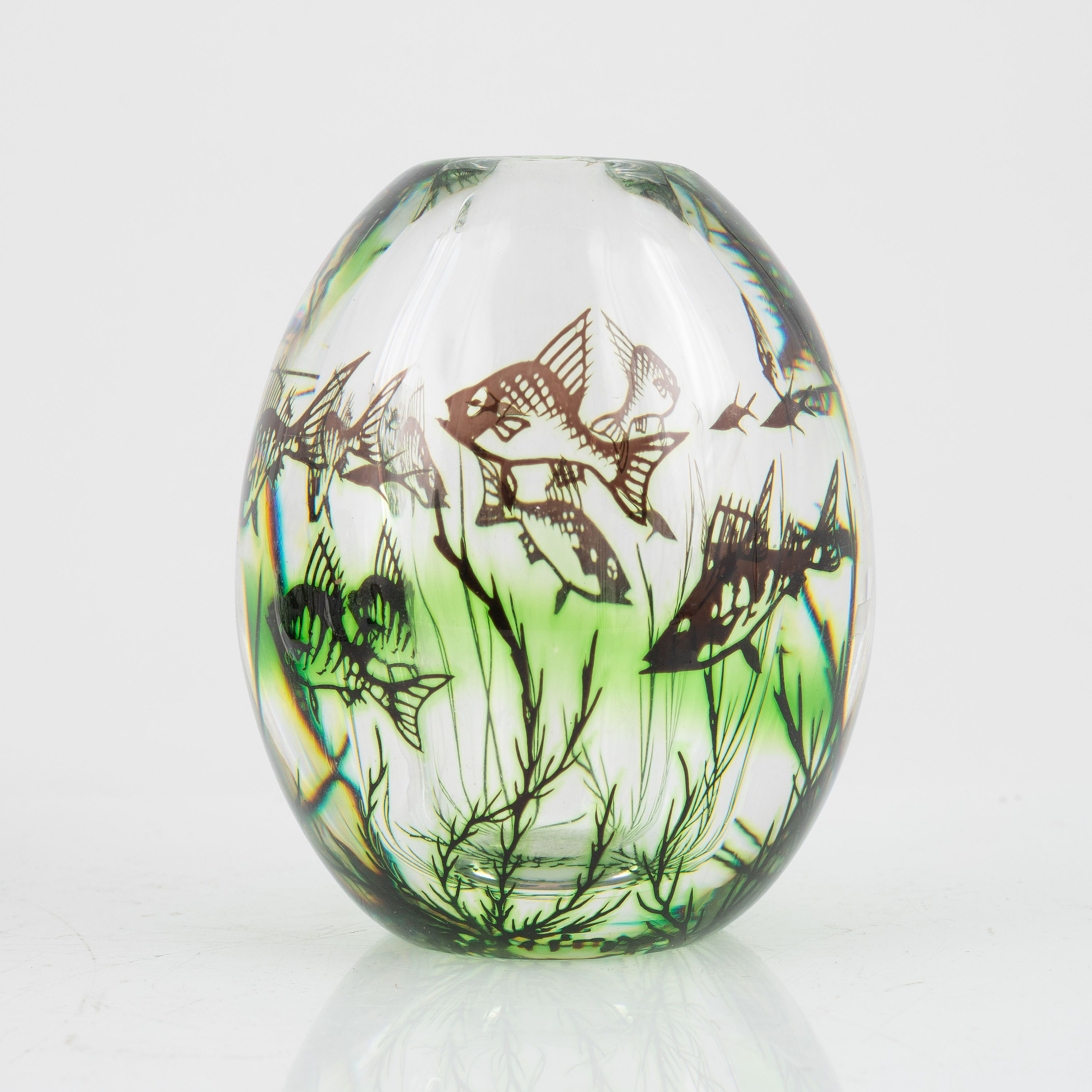 Edvard Hald, vaser, 3 st, Fiskgraal, Orrefors. - Bukowskis