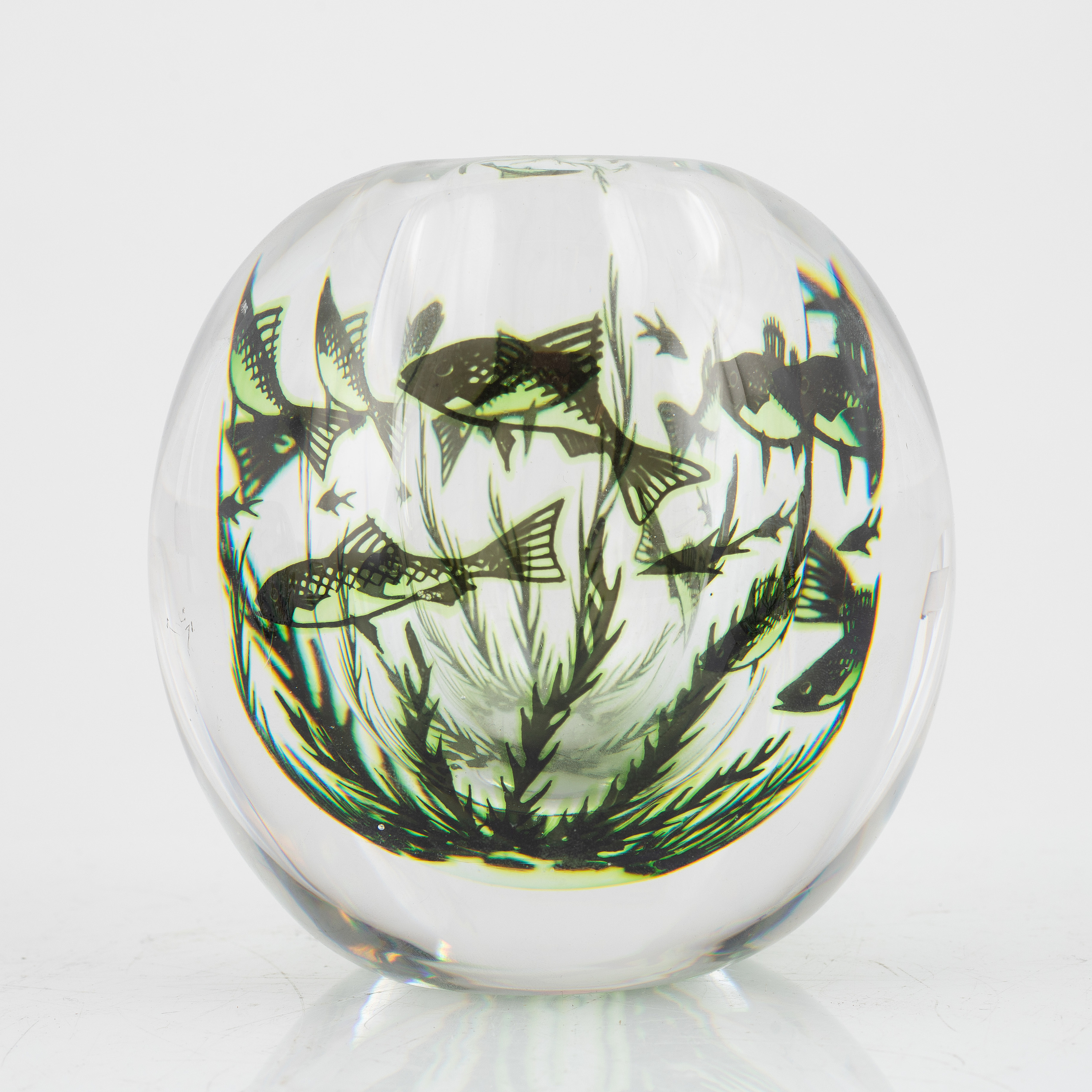 Edvard Hald, vaser, 3 st, Fiskgraal, Orrefors. - Bukowskis