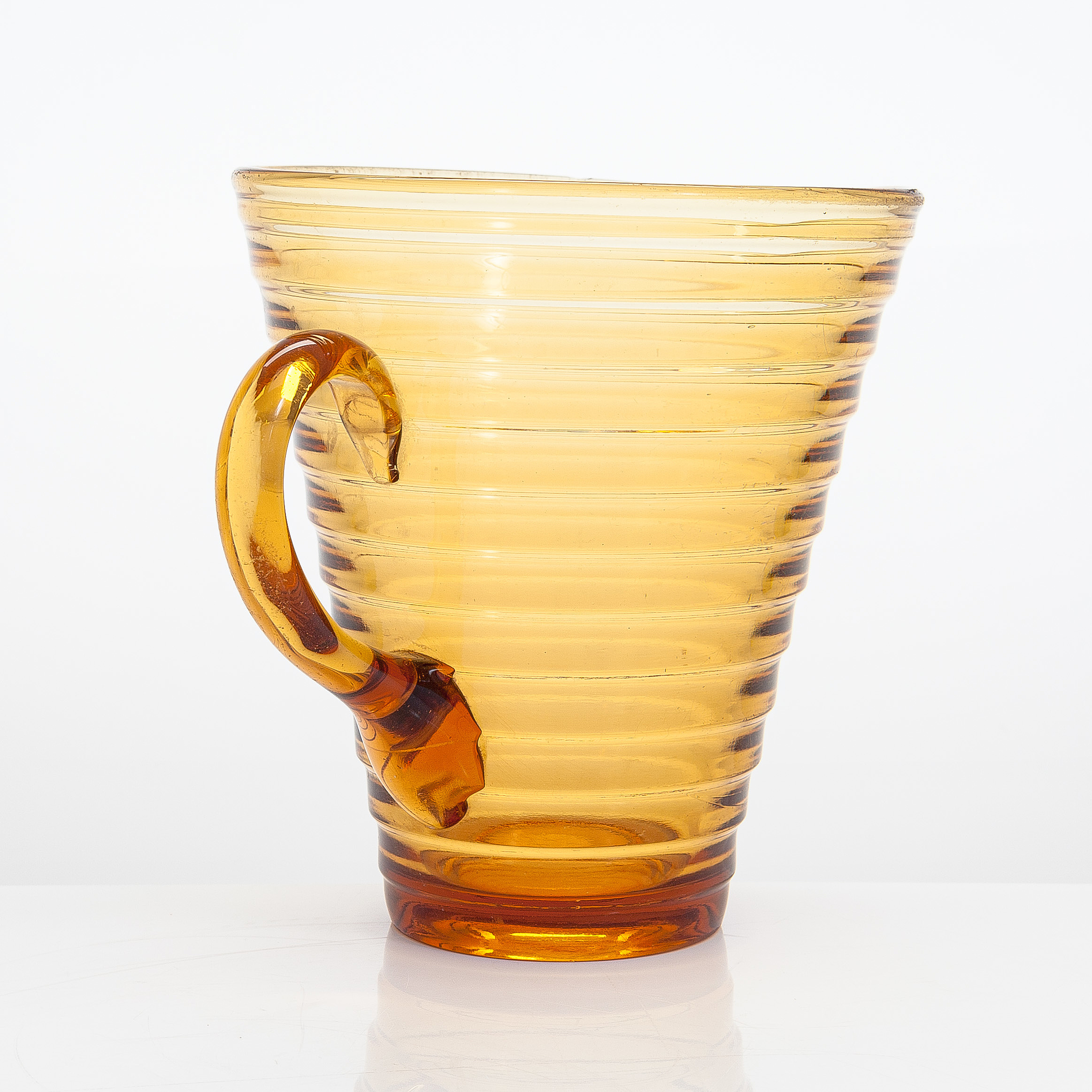 Aino Aalto, a 'Bölgeblick' glass pitcher. In production 1935-1938 ...