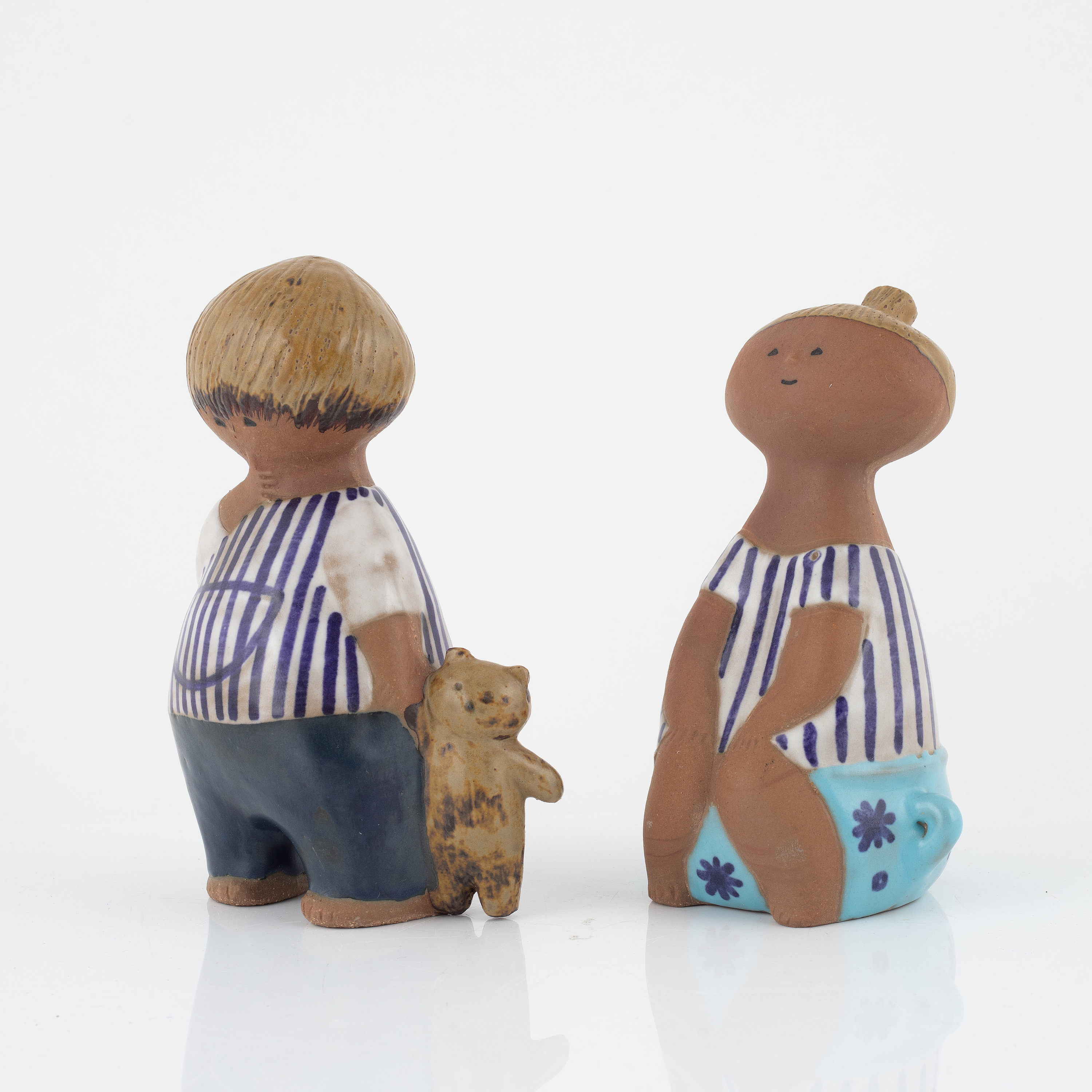 Lisa Larson, figuriner, 2 st, Gustavsberg. - Bukowskis