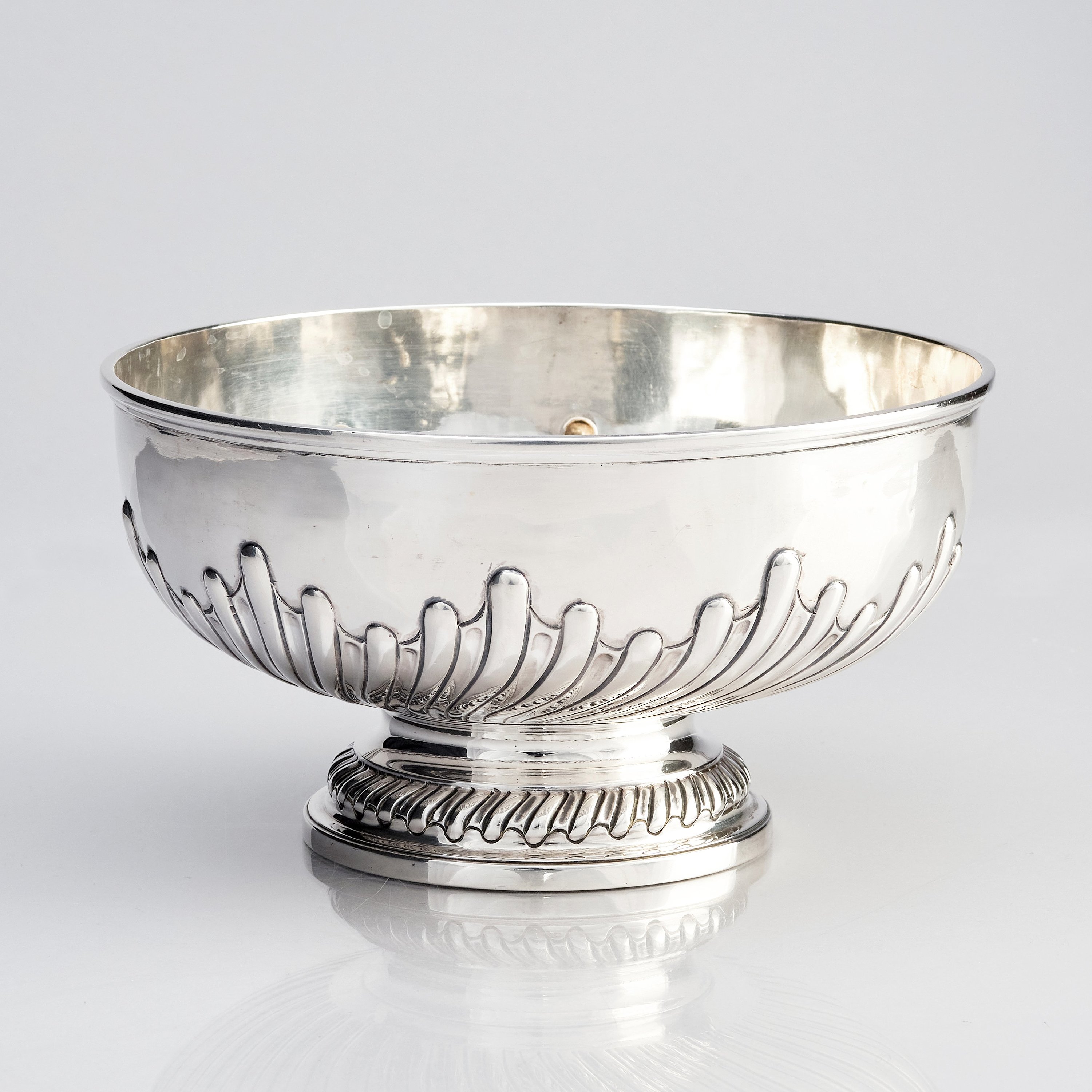 An English silver bowl, mark of Daniel Smith & Robert Sharp, London ...