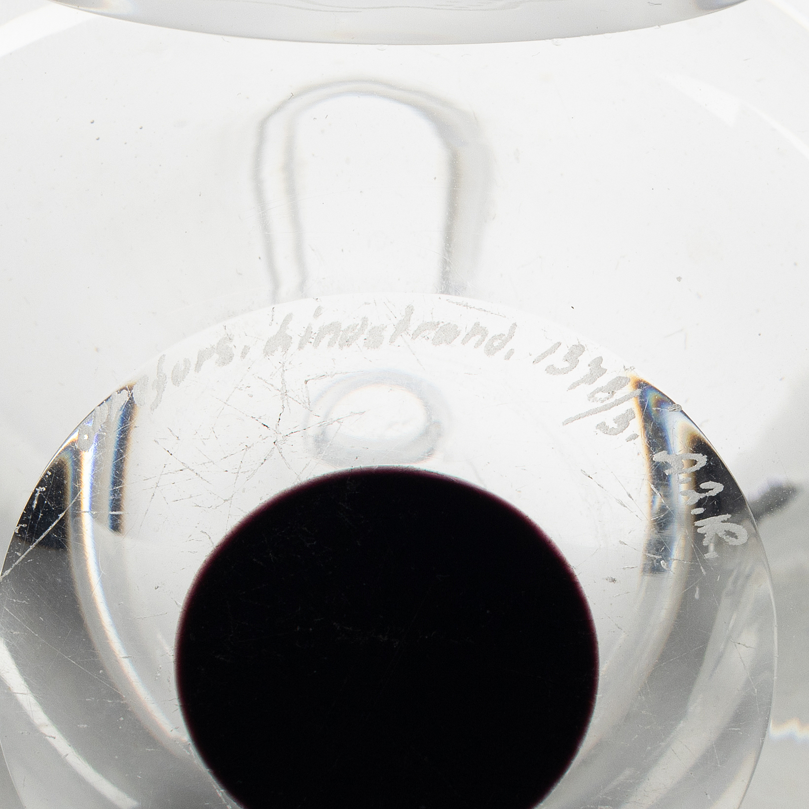 Three glass flacons, including one Vicke Lindstrand, Orrefors. - Bukowskis