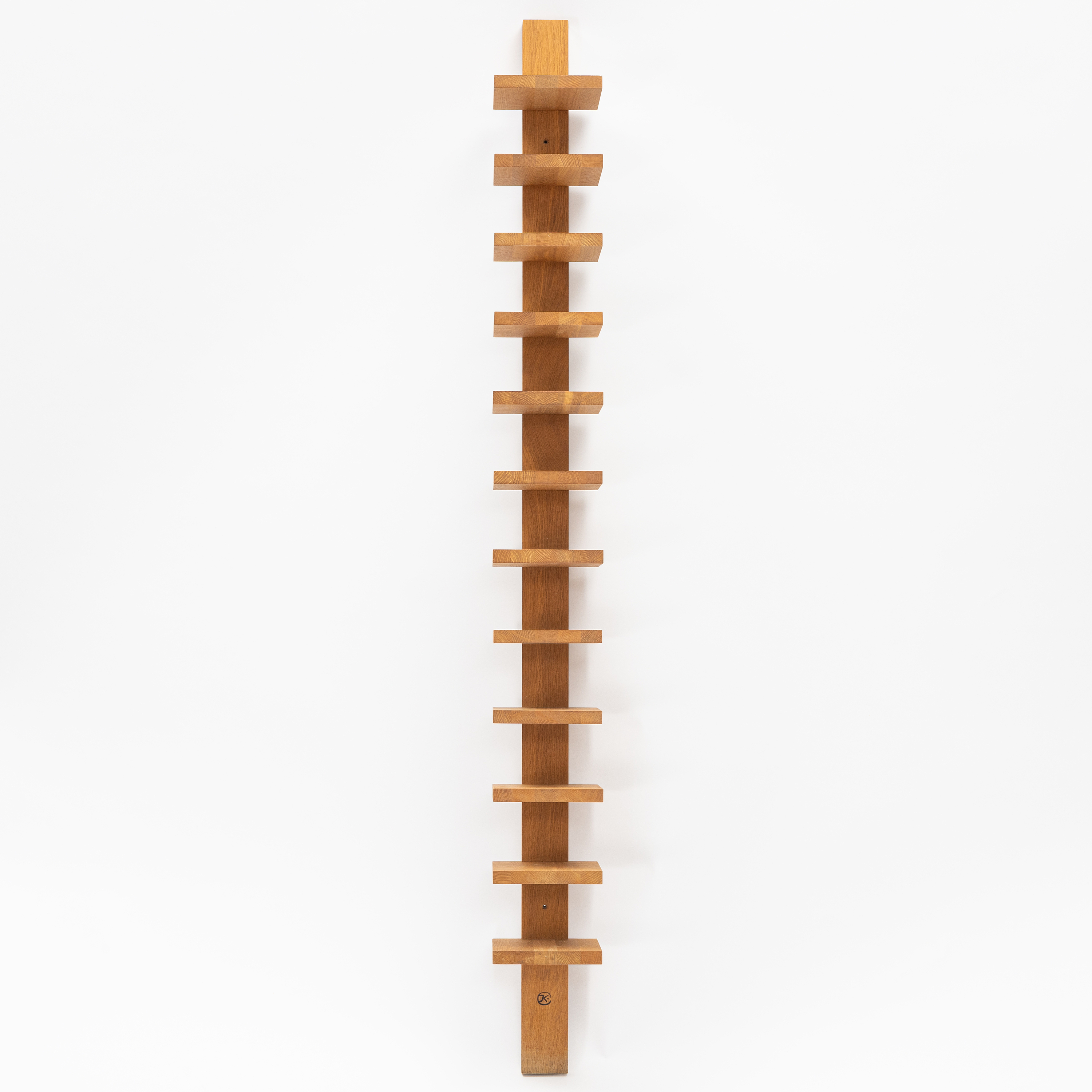 John Kandell, hylla, "Pilaster", Källemo. - Bukowskis