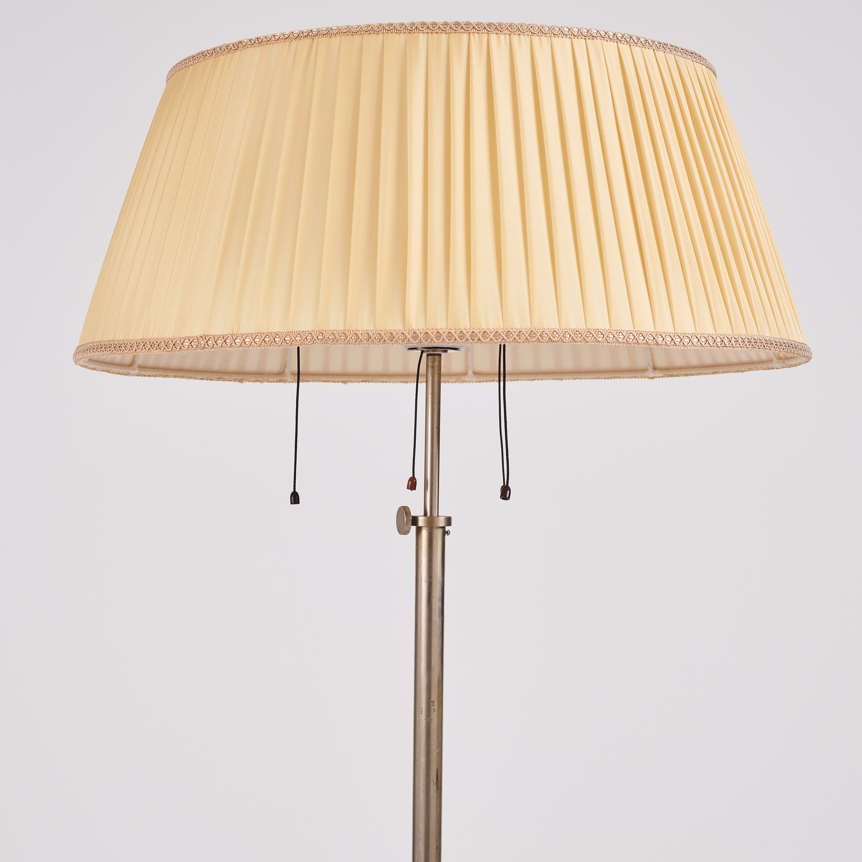 Erik Tidstrand, a floor lamp, Nordiska Kompaniet, 1929-30. - Bukowskis