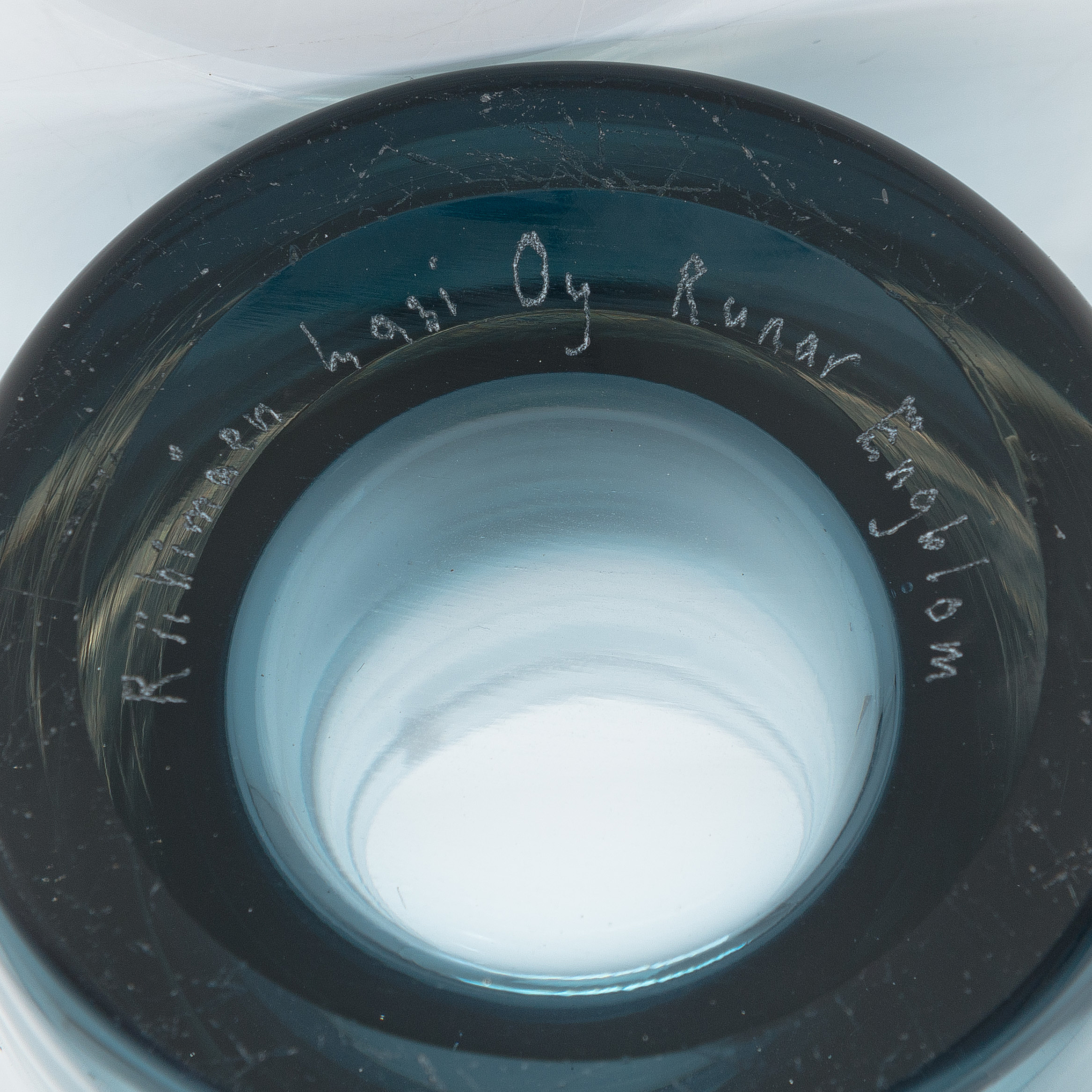 Runar Engblom, three art glass objects, signed Riihimäen Lasi Oy Runar ...