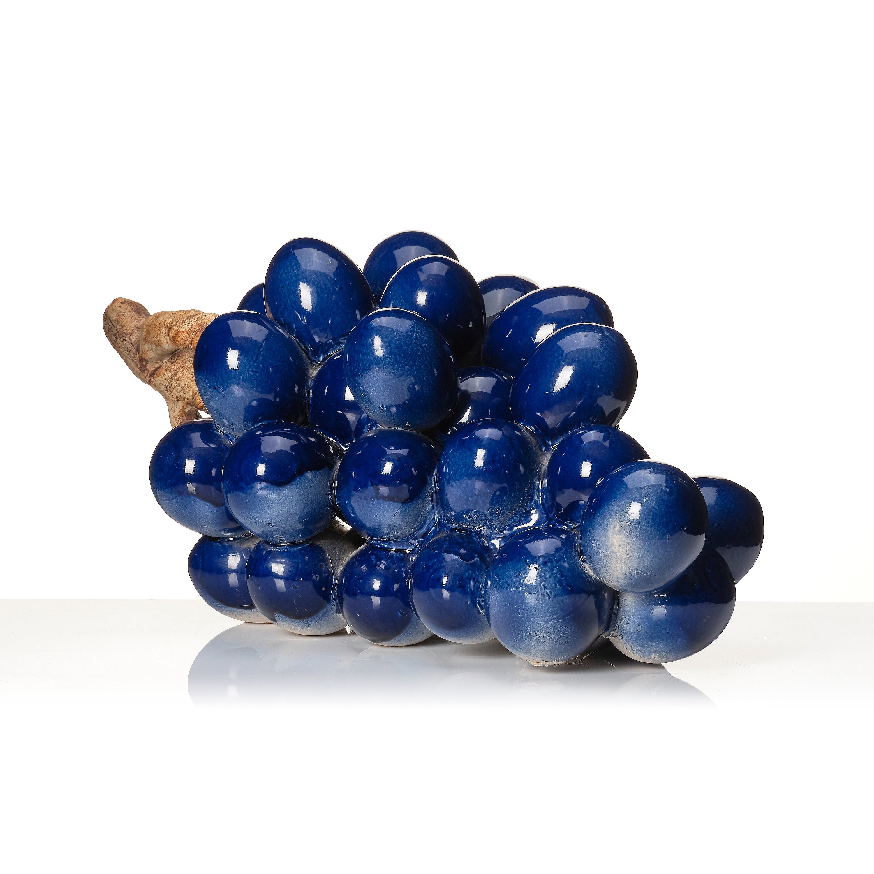 Kjell Janson, sculpture, bunch of grapes, own studio, Mora, Sweden 2000. - Bukowskis