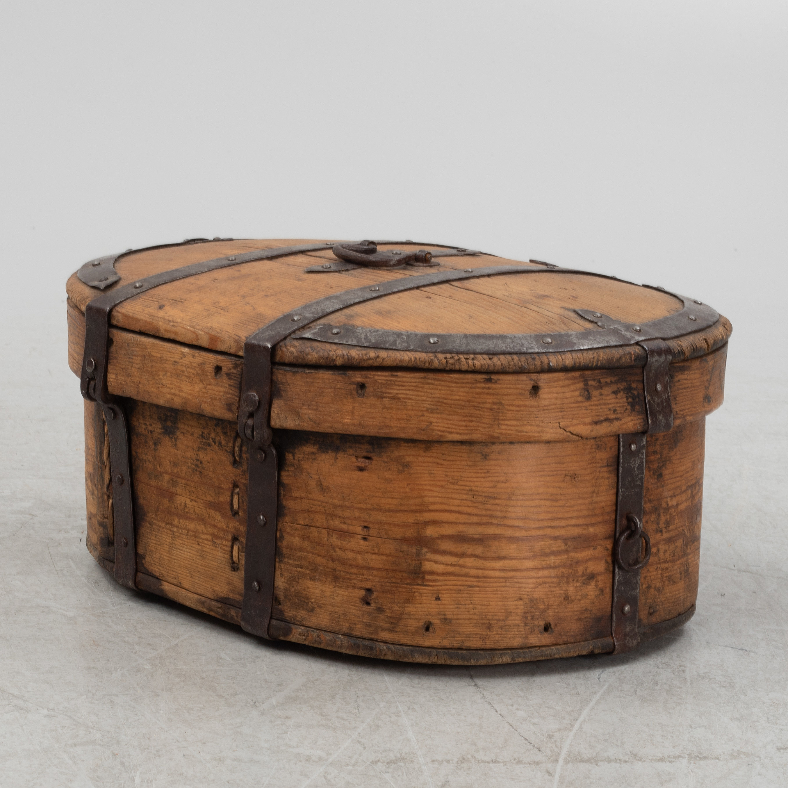 Two pine boxes, 19th Century. - Bukowskis
