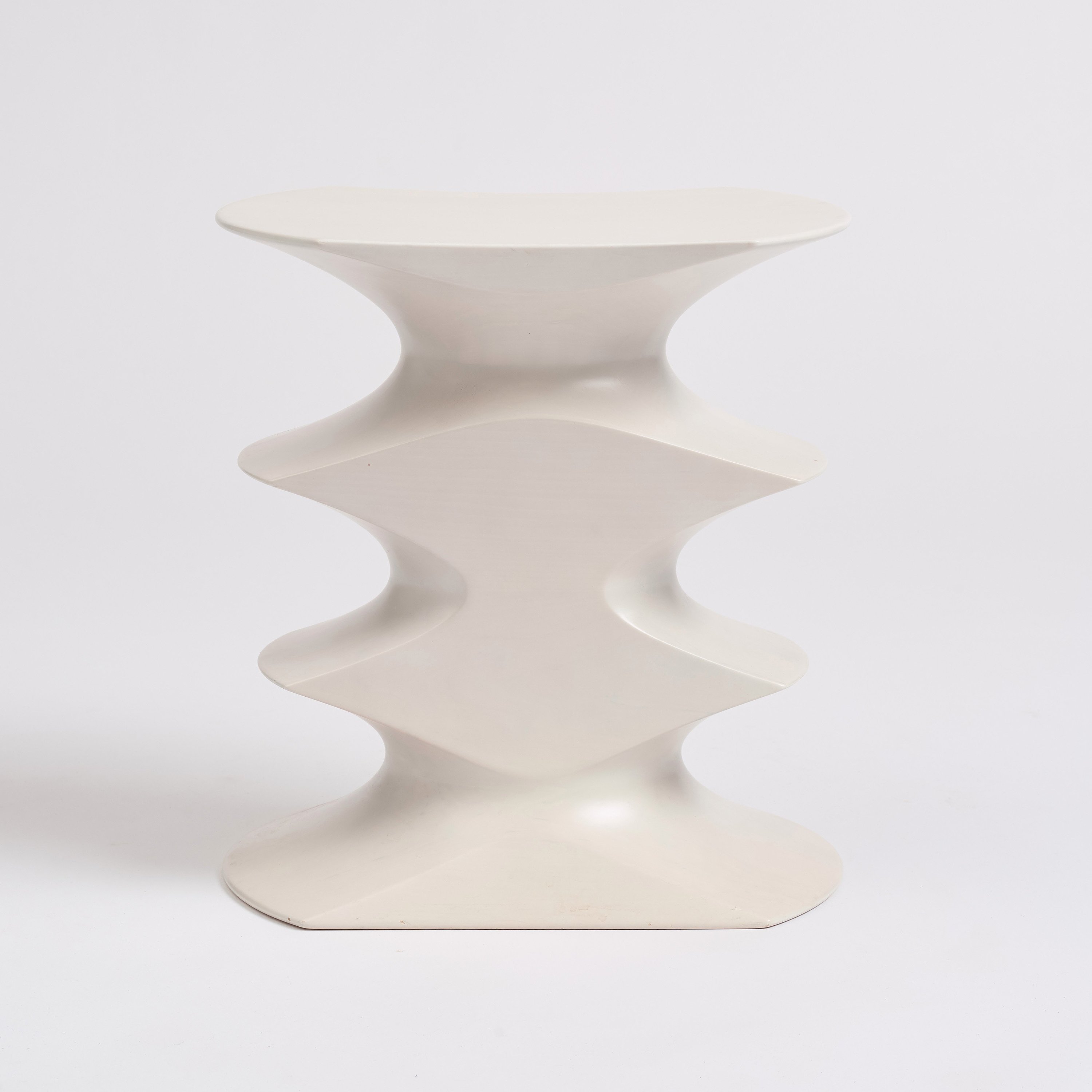 Herzog & de Meuron (Jacques Herzog & Pierre de Meuron), pall, "Hocker ...