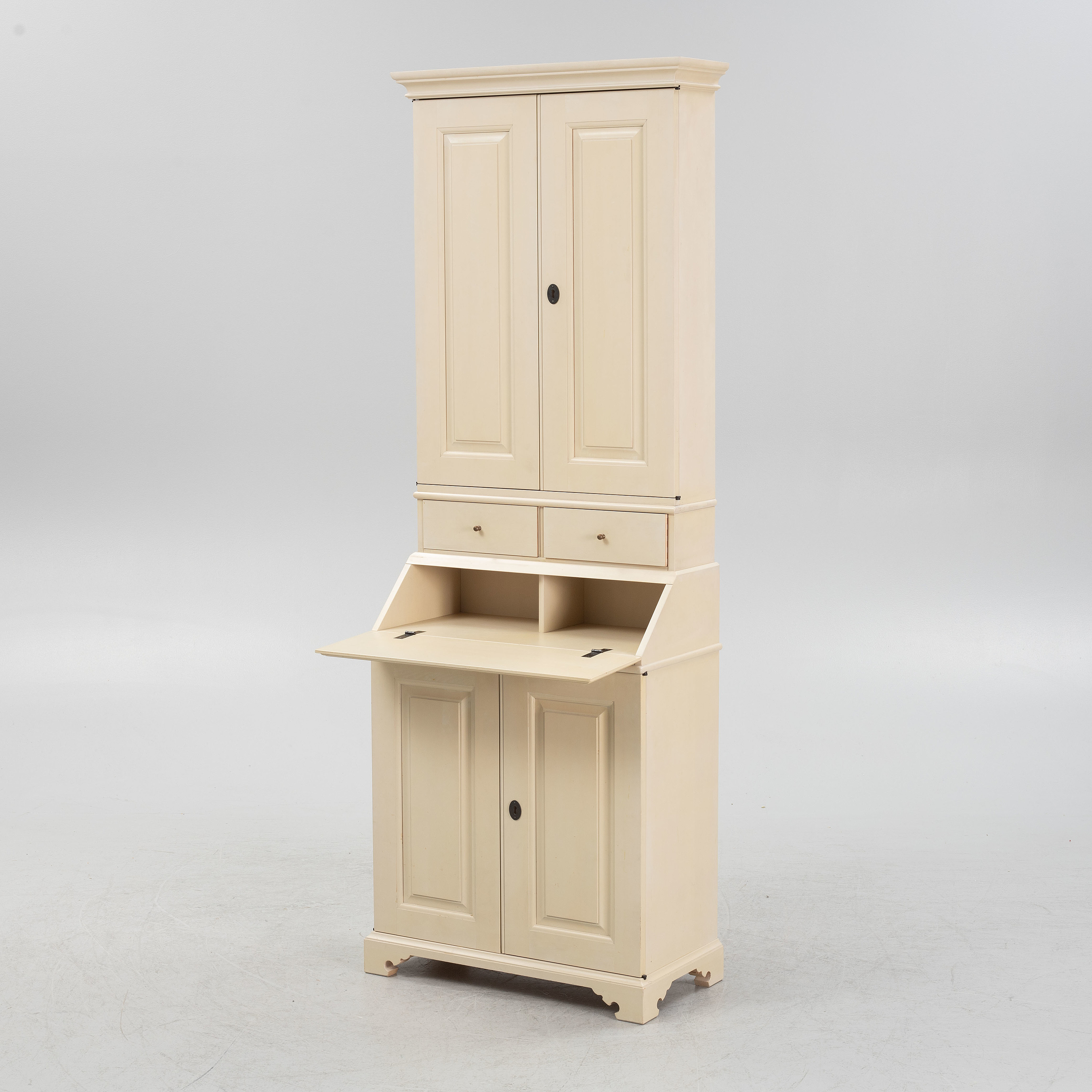 Skrivskåp, "Selebo" ur IKEA:s 1700-talsserie, 1990-tal. - Bukowskis