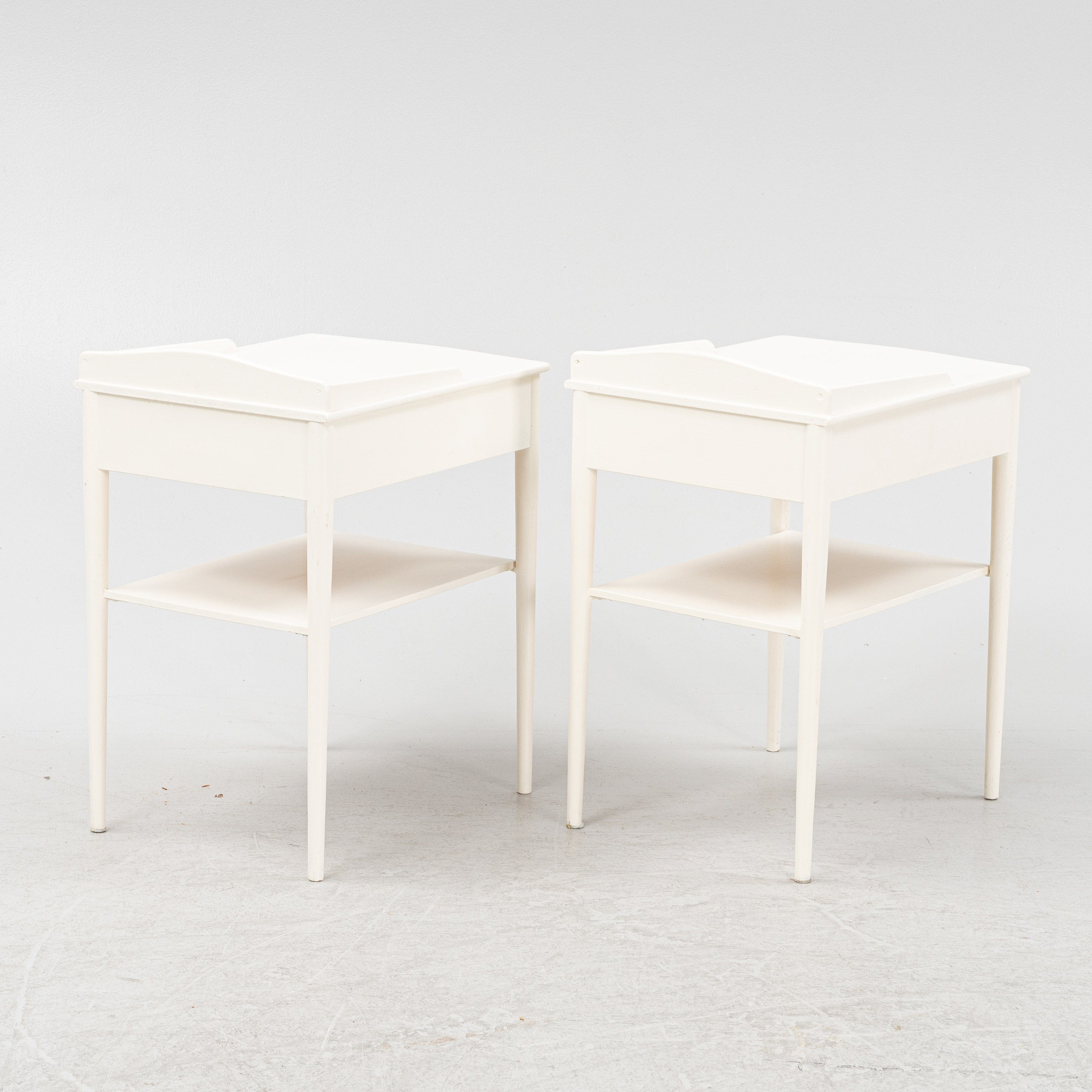 Sängbord, ett par, AB Erik Andersson & Co, Rottne, 1960-tal. - Bukowskis