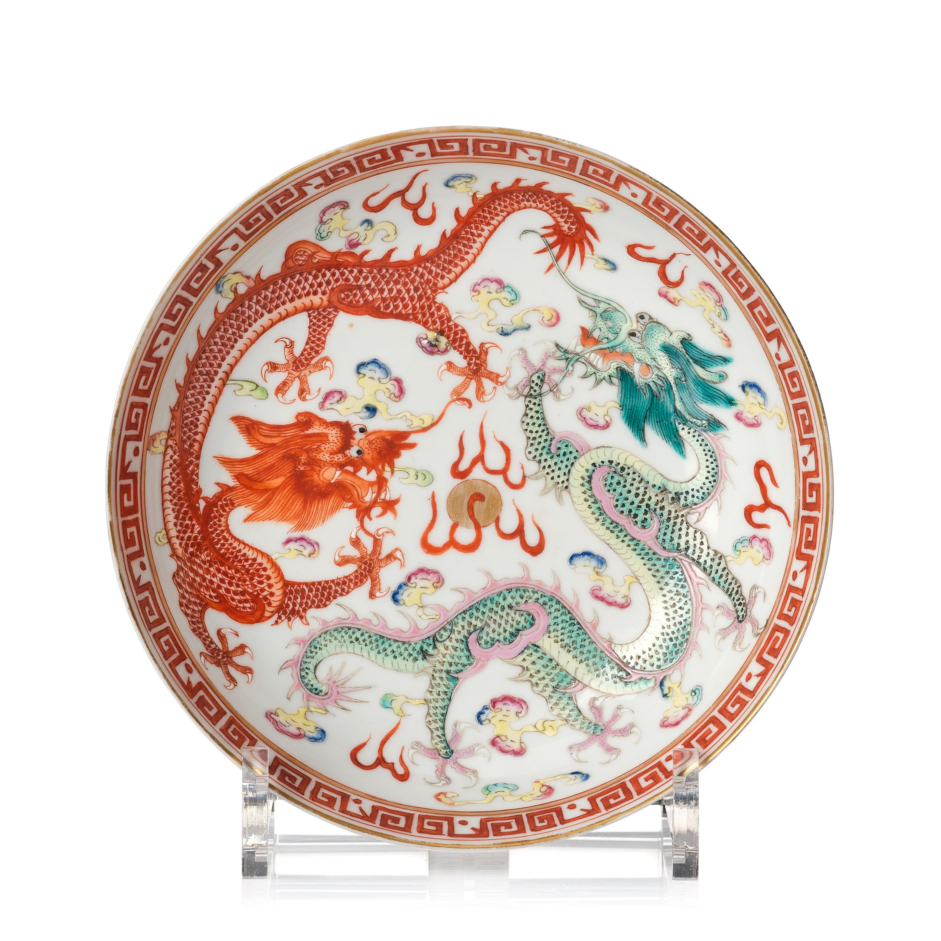 A dragon dish, late Qing dynasty/Republic. - Bukowskis
