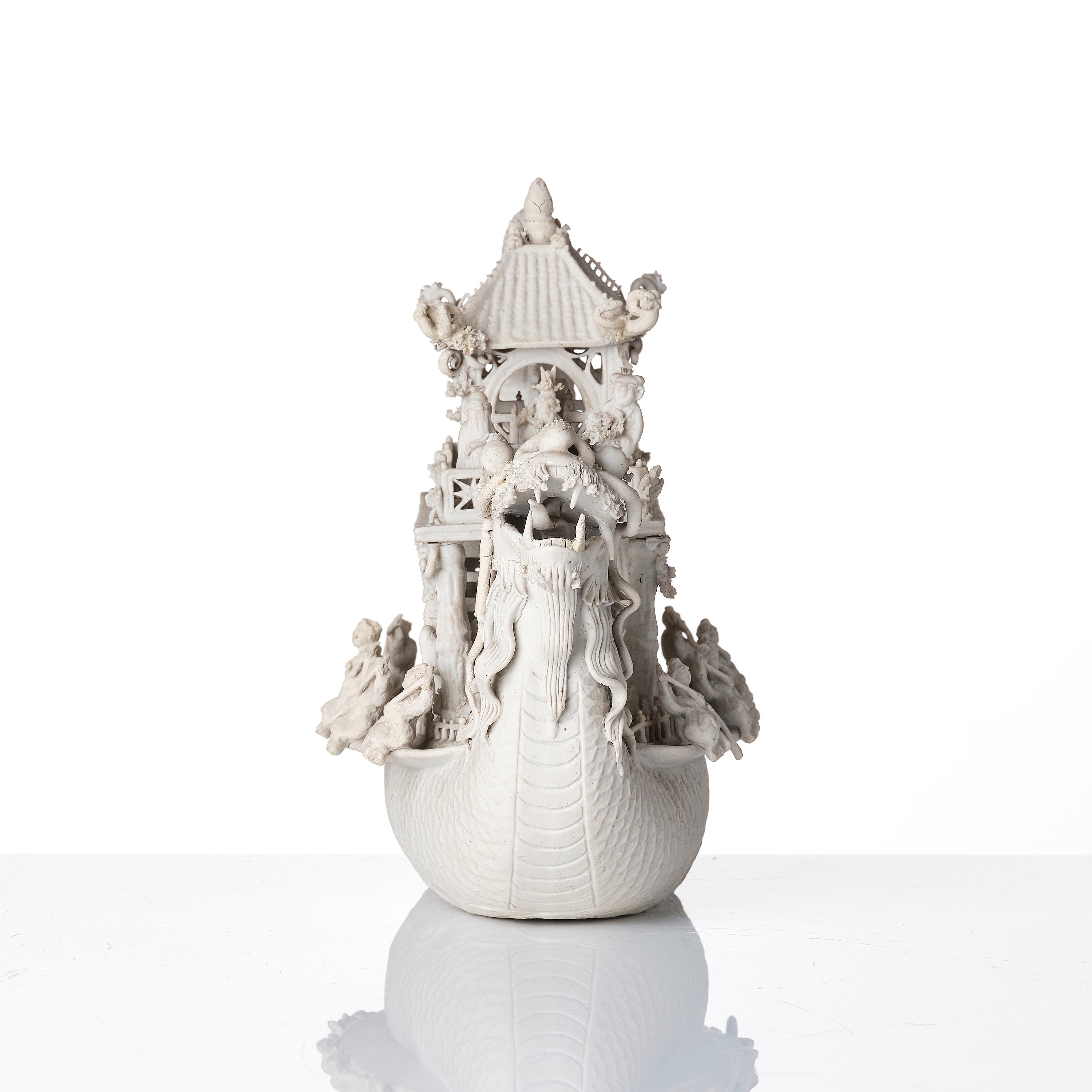 A white biscuit Dragon Boat, Qing dynasty, 19th Century. - Bukowskis