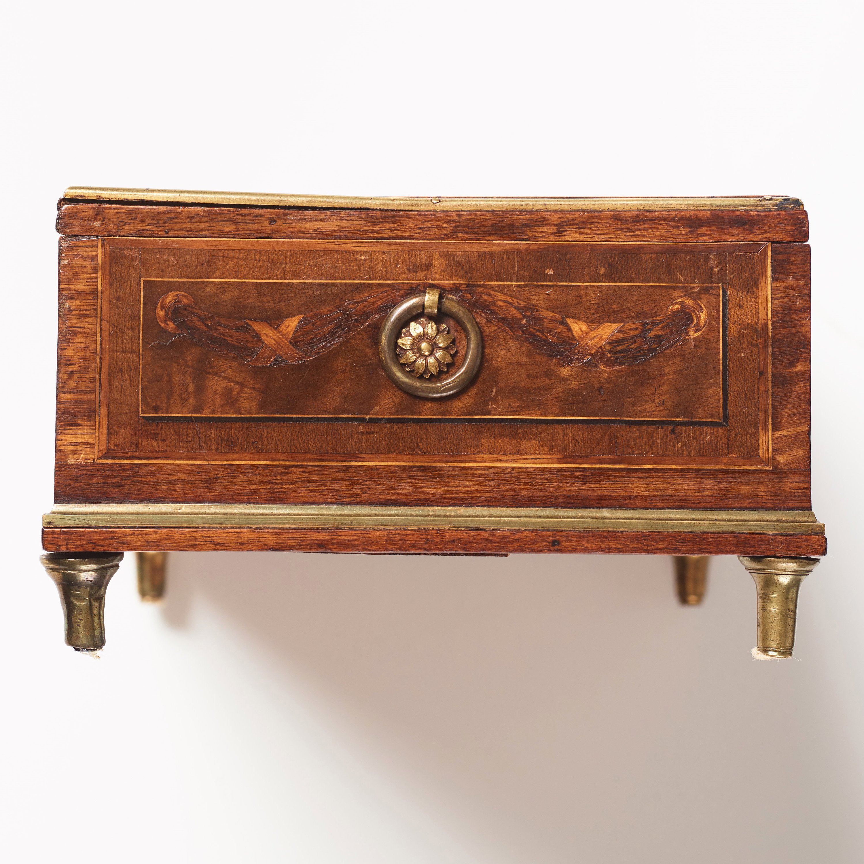 Skrin, med fällock, av Georg Haupt ( mästare i Stockholm 1770 - 1784 ...