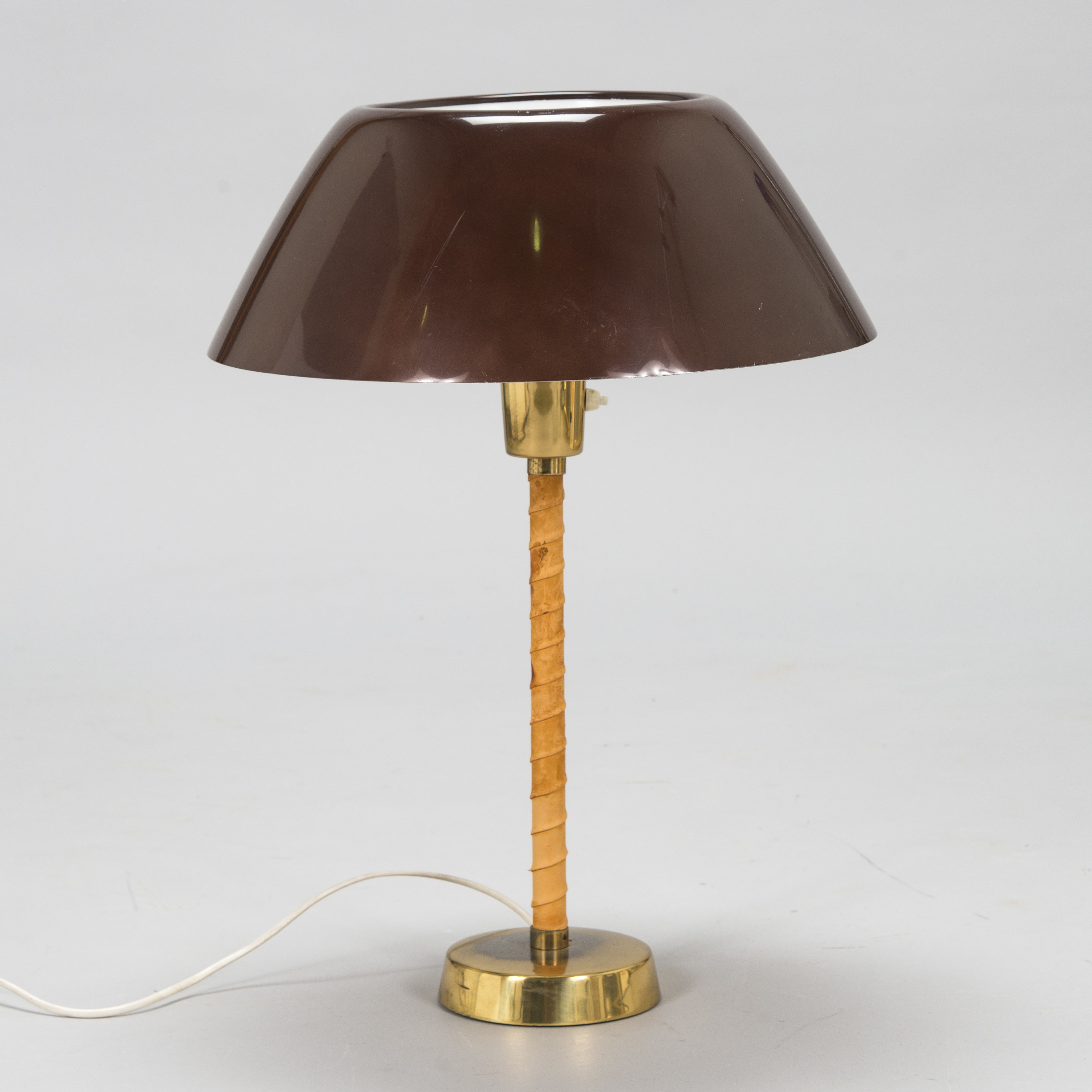 Lisa Johansson-Pape, bordslampa, "Senator", Orno, Finland. - Bukowskis