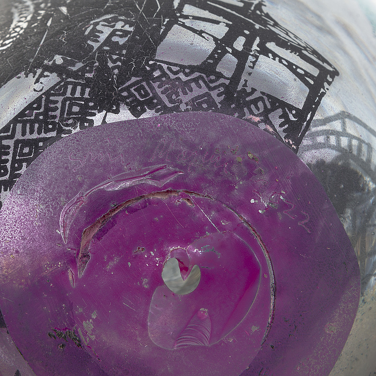 Sini Majuri, A glass sculpture 'Storm'. Signed Sini Majuri 2022 ...