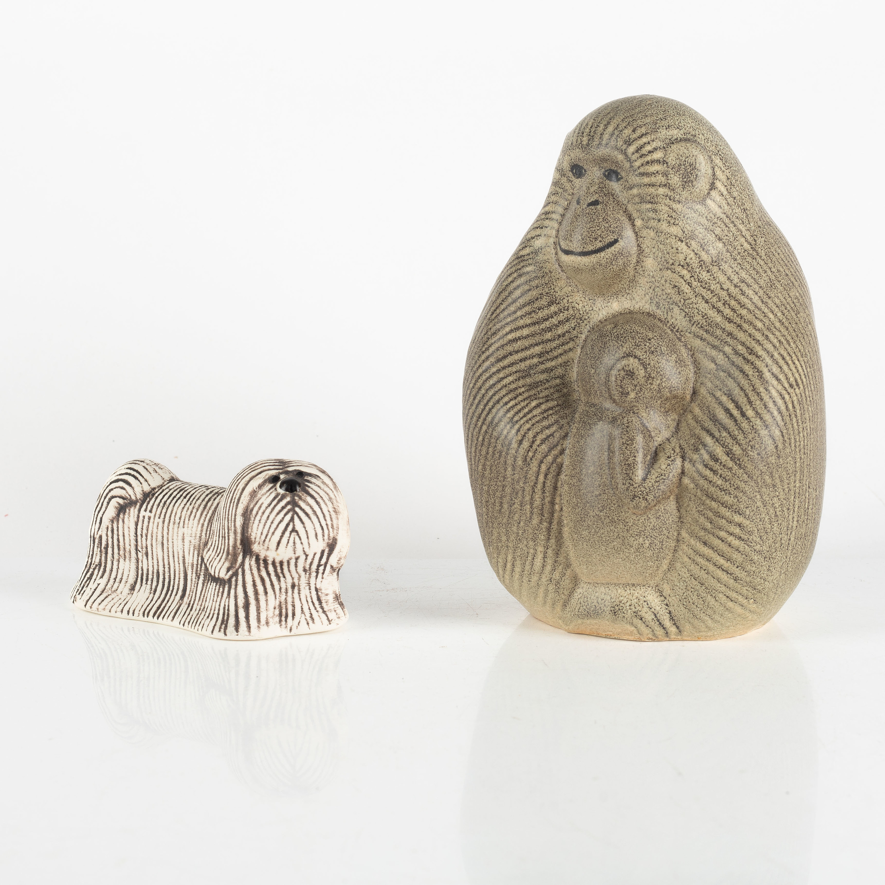 Lisa Larson, 5 figuriner, stengods, Gustavsberg. - Bukowskis