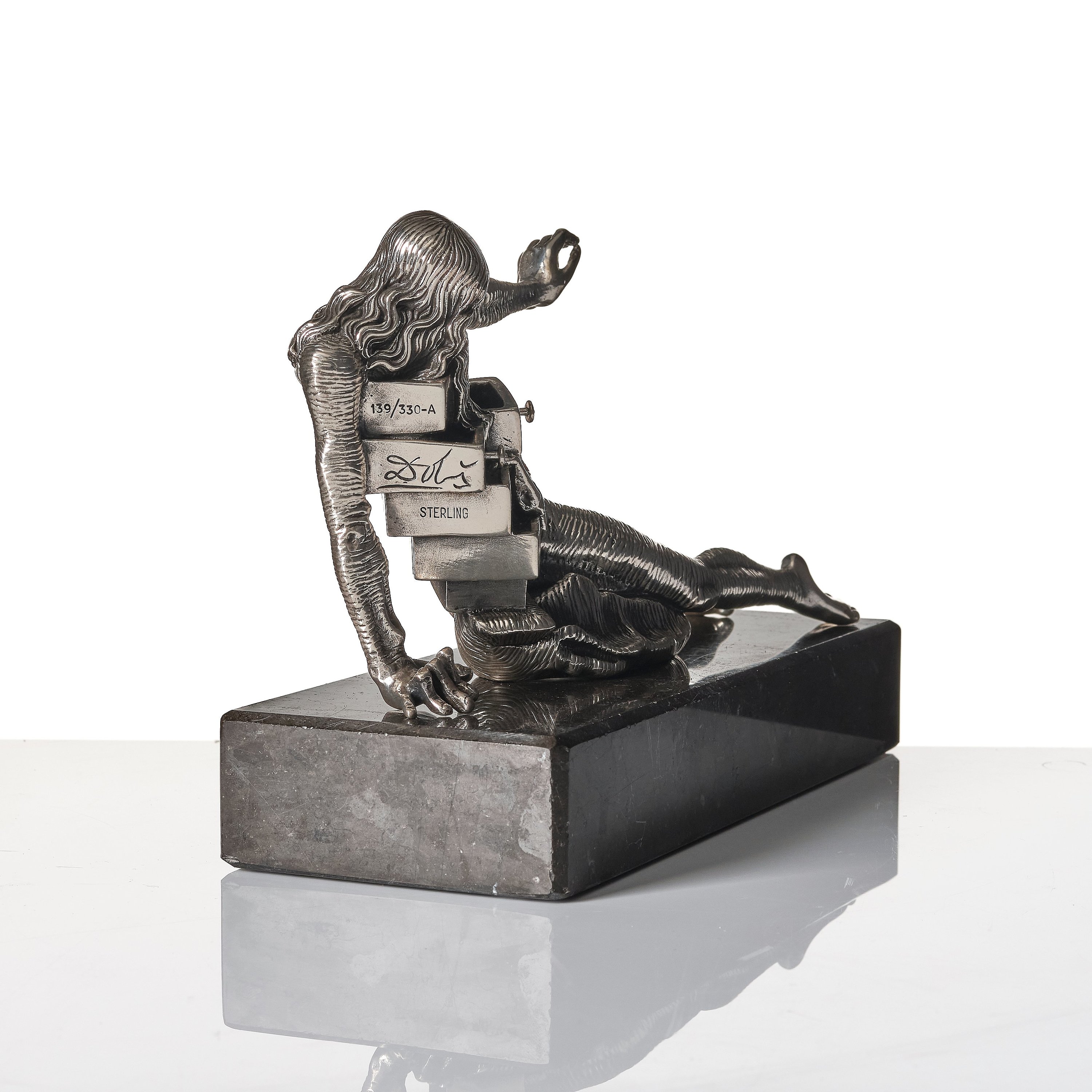 Salvador Dalí, Salvador Dalí, "Le cabinet anthropomorphique". - Bukowskis