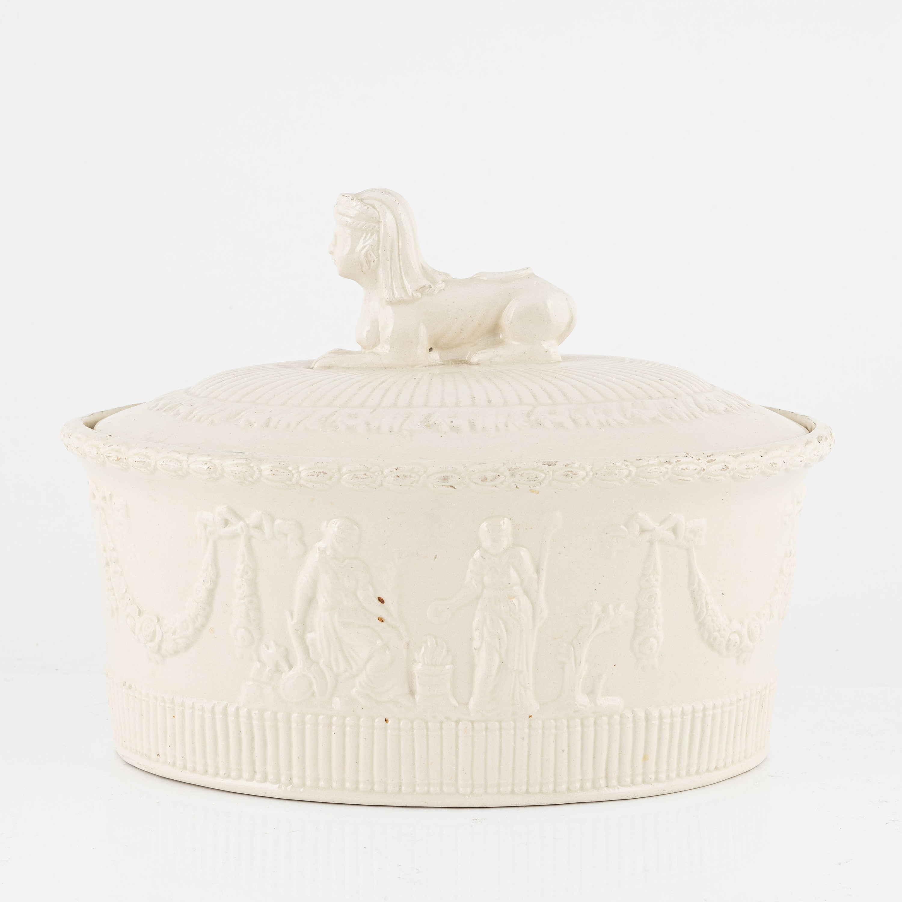 A creamware pâté tureen, Empire, presumably Rörstrand, Sweden. - Bukowskis