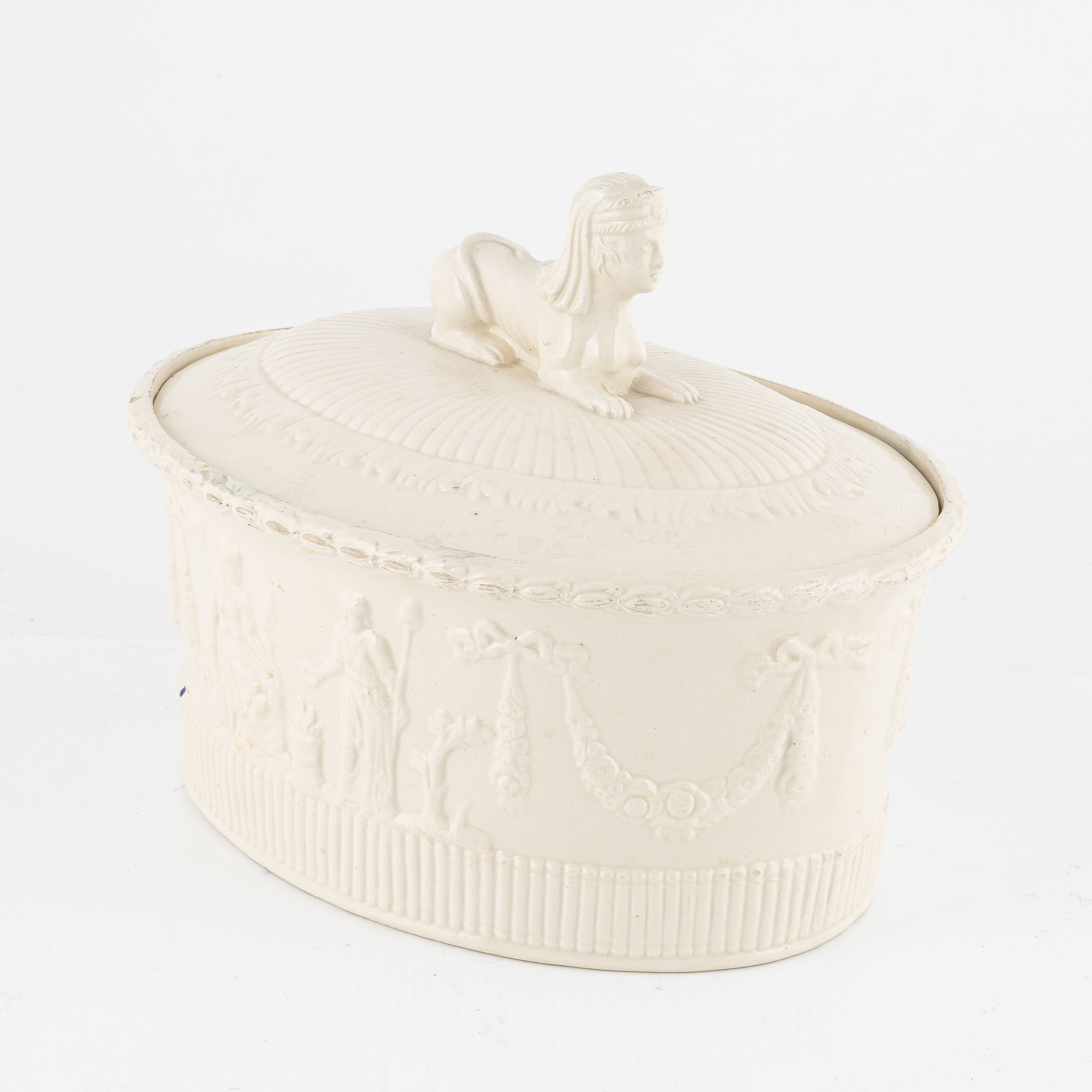 A creamware pâté tureen, Empire, presumably Rörstrand, Sweden. - Bukowskis