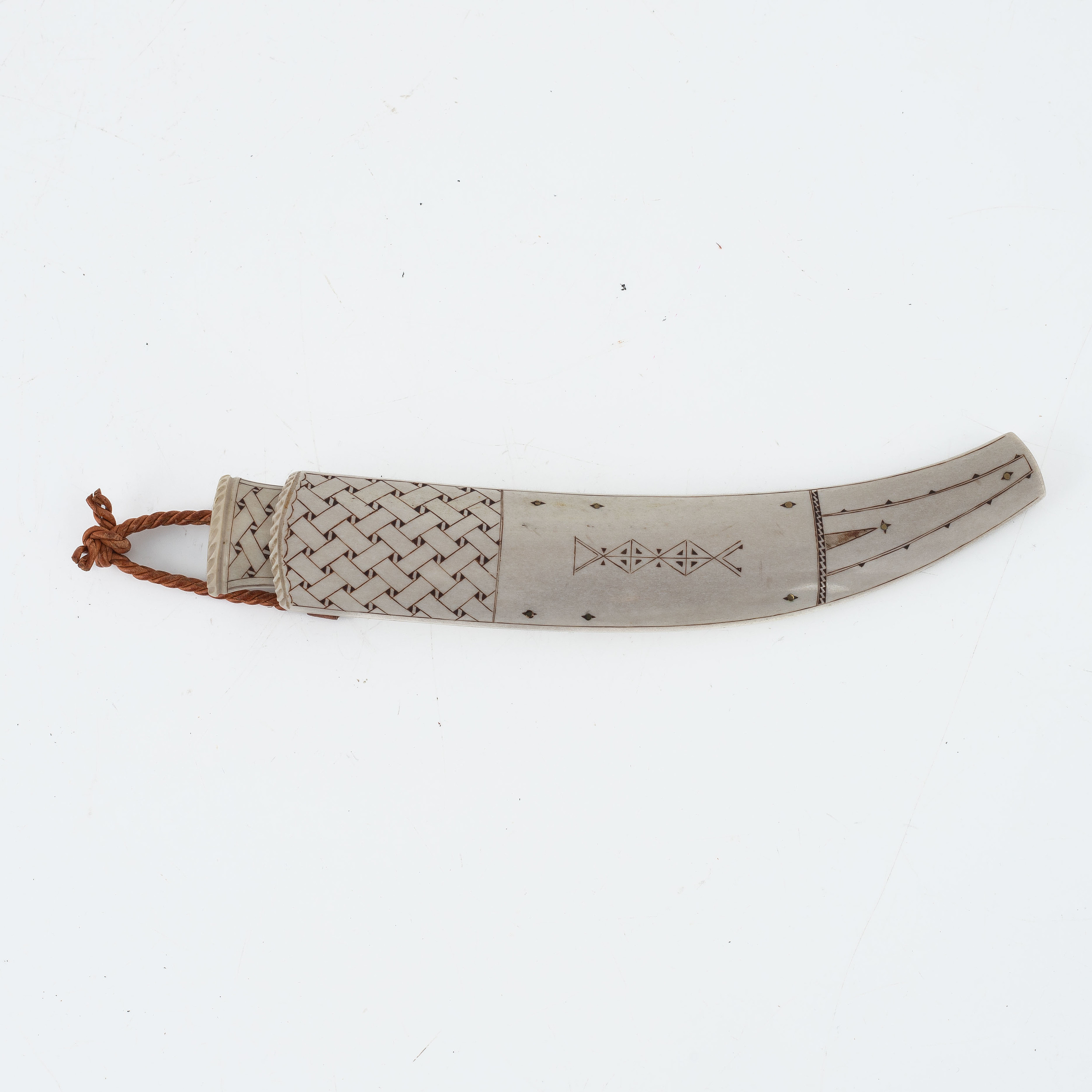 Sven-Åke Risfjell, a reindeer horn knife, signed and dated -86. - Bukowskis