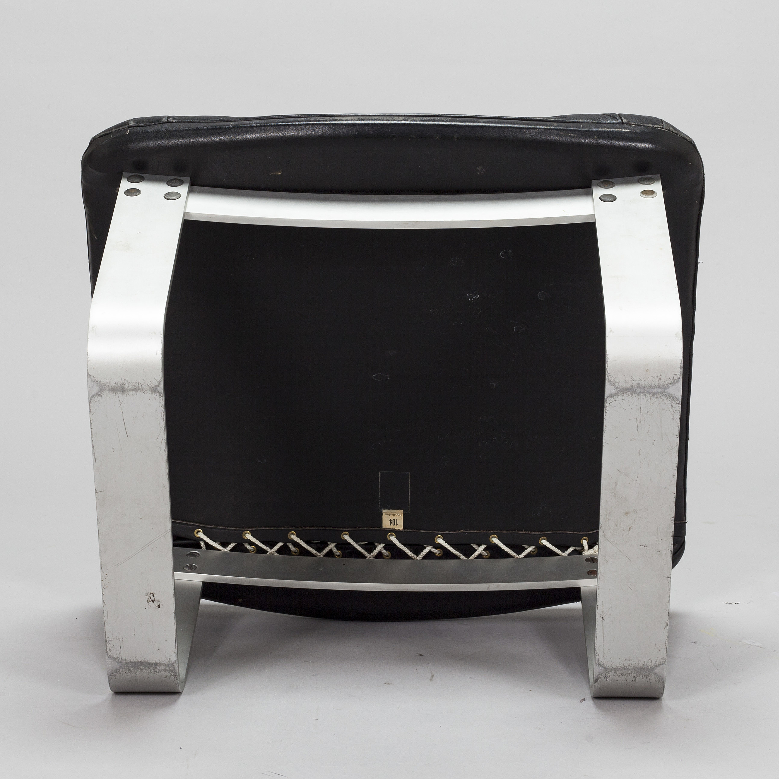 Ilmari Lappalainen, footstool, "Pulkka" by Asko, Finland. Designed in ...
