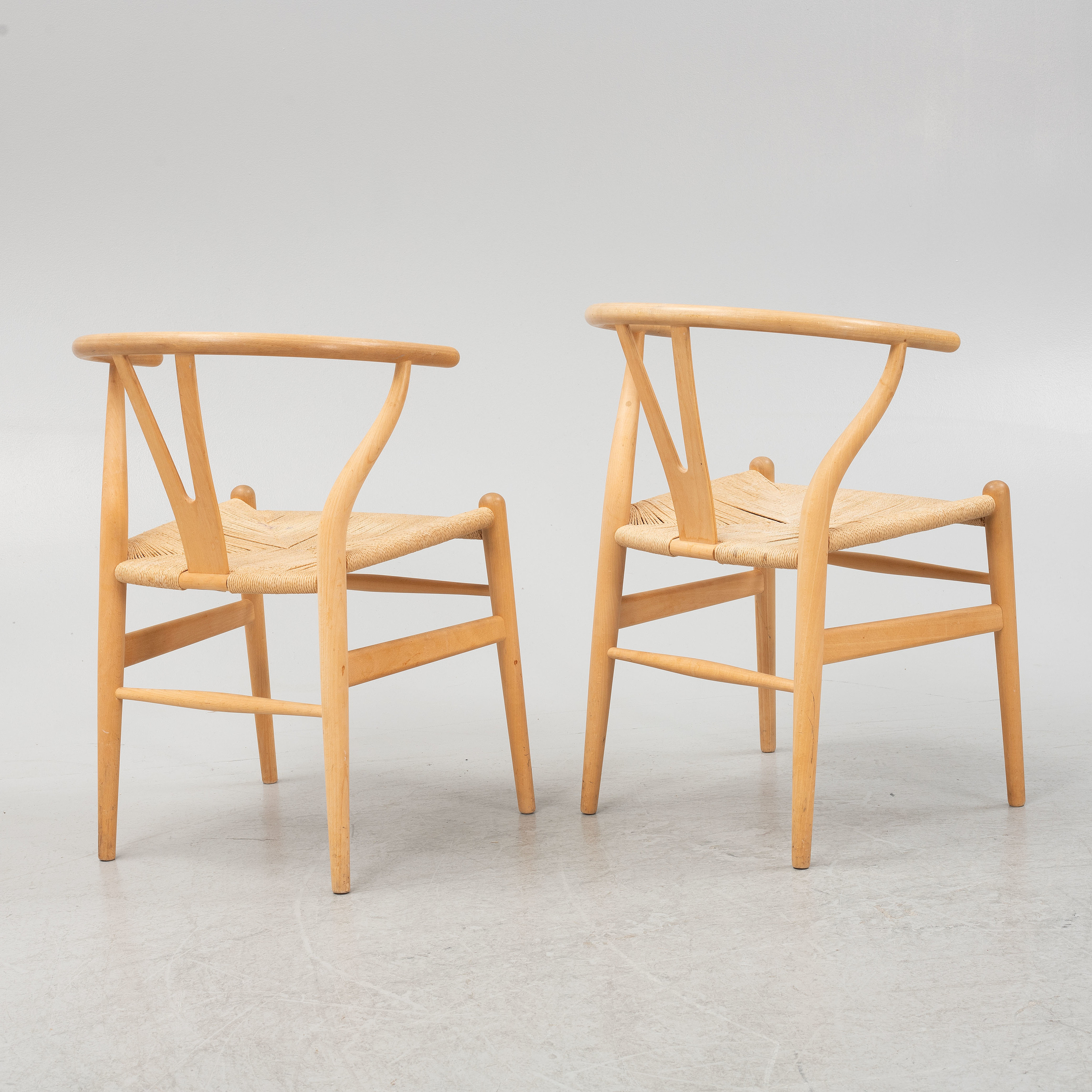 Hans J Wegner, stolar, 6 st, modell CH-24, "Y-stolen", Carl Hansen & Son, Odense, Danmark, en ...