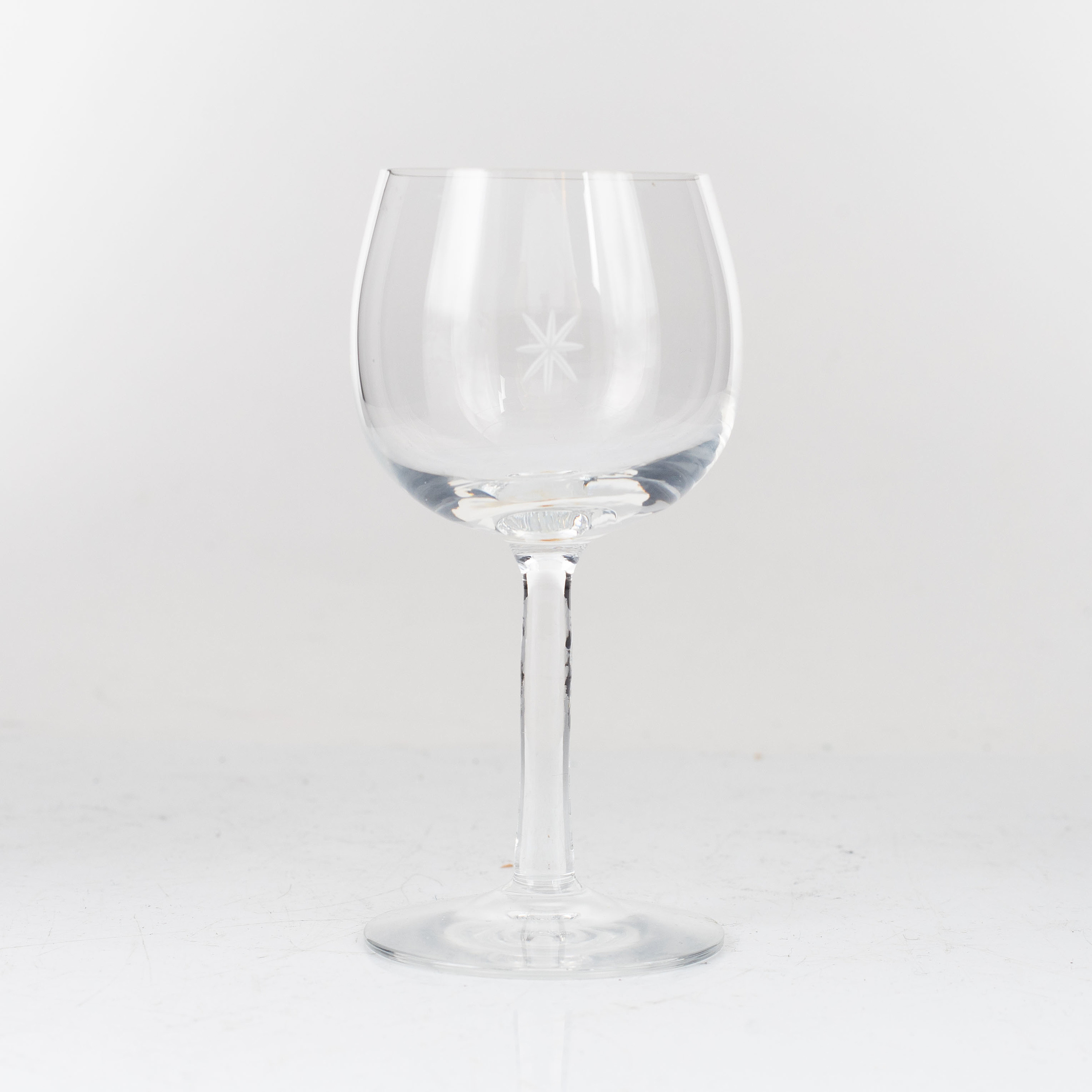 Signe Persson-Melin, 20 pieces of a 'Bouquet' glass service, Kosta Boda ...