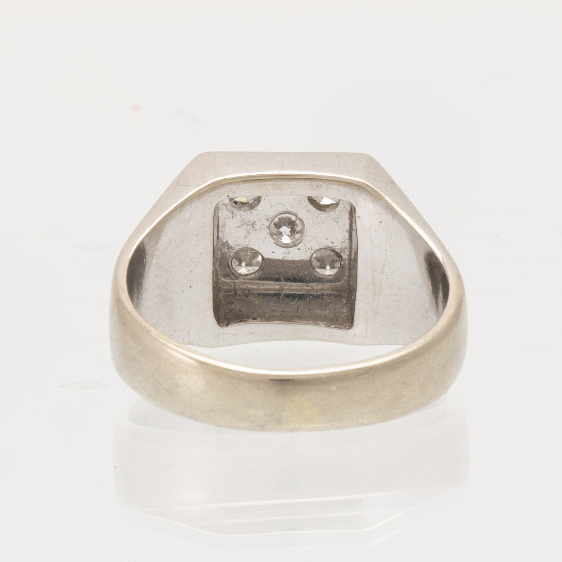 Ring/Klackring 18K vitguld och runda enkelslipade diamanter. - Bukowskis