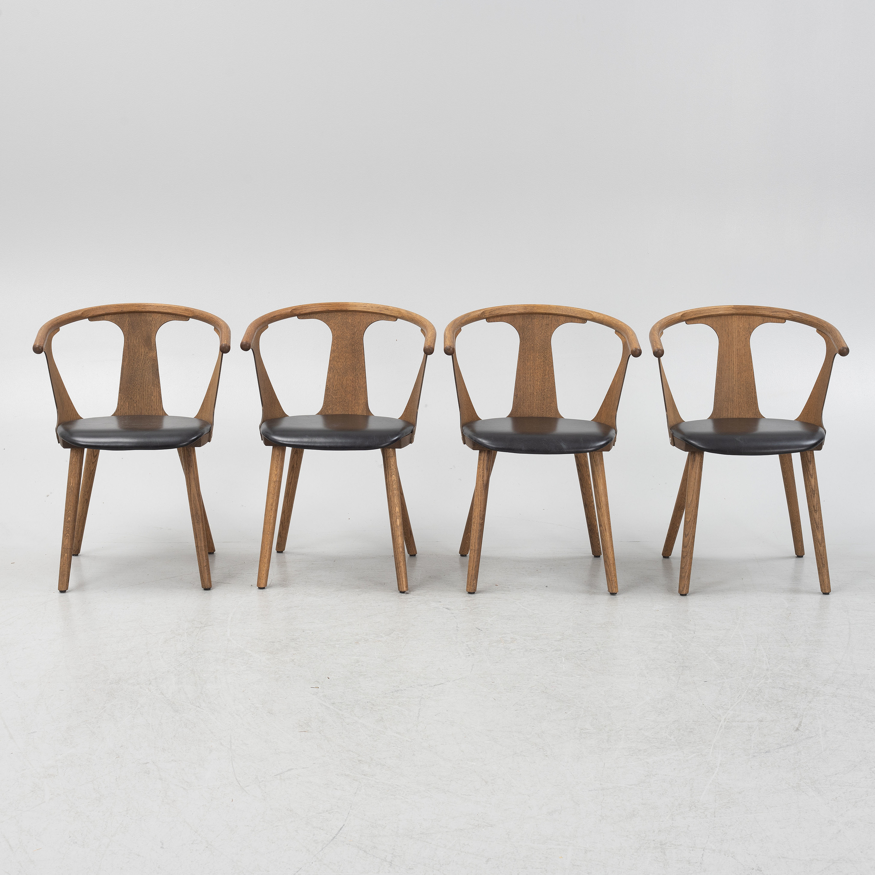 Sami Kallio, four 'In between' armchairs, & Tradition. - Bukowskis