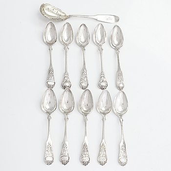 A 10-piece set of silver dessert spoons from Porvoo and Lovisa, mostly ...