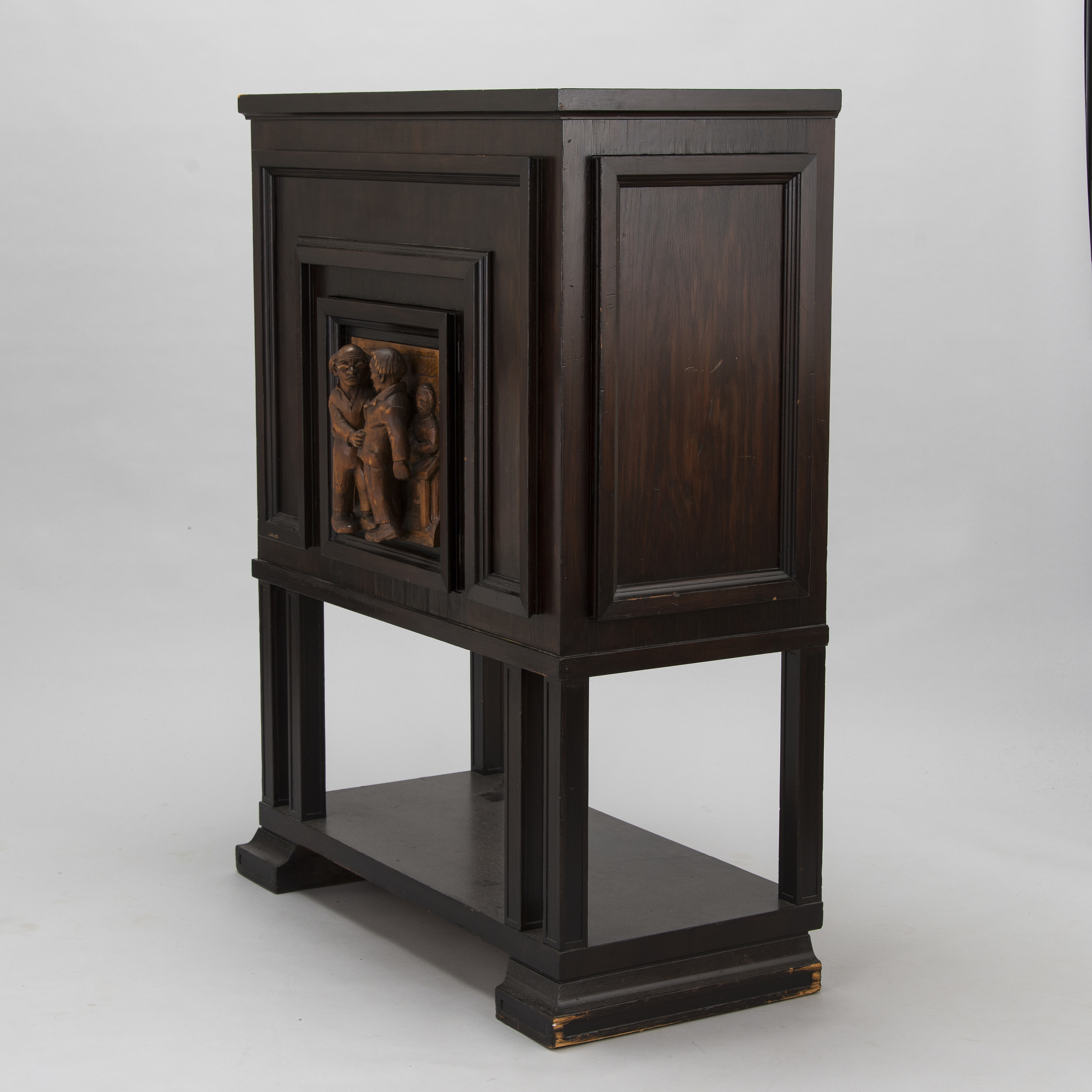 Birger Hahl och Hannes Autere, skåp och två stolar. Finland, 1930-tal ...