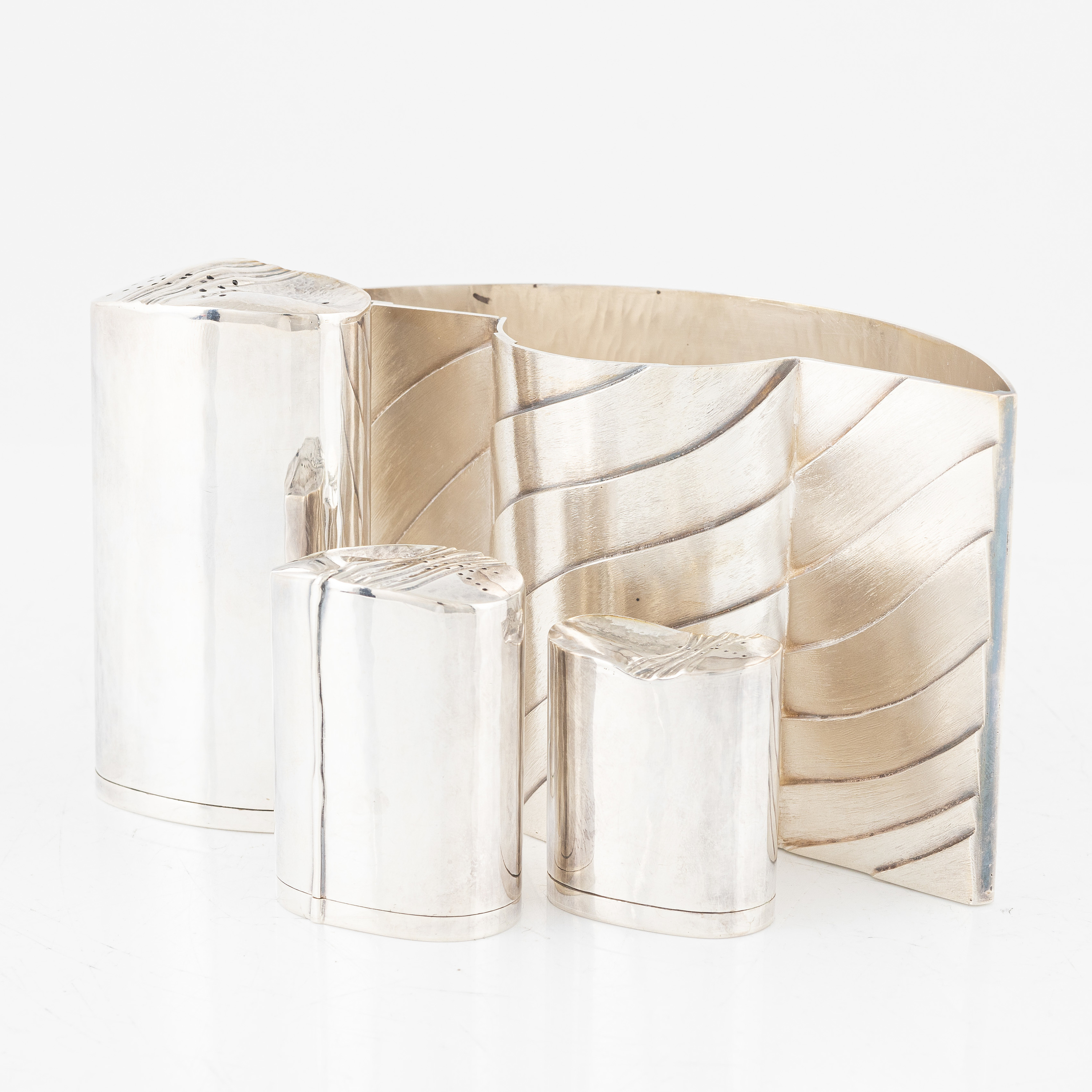 Josefine Davidsson, a sugar caster, a salt & pepper and a vase ...