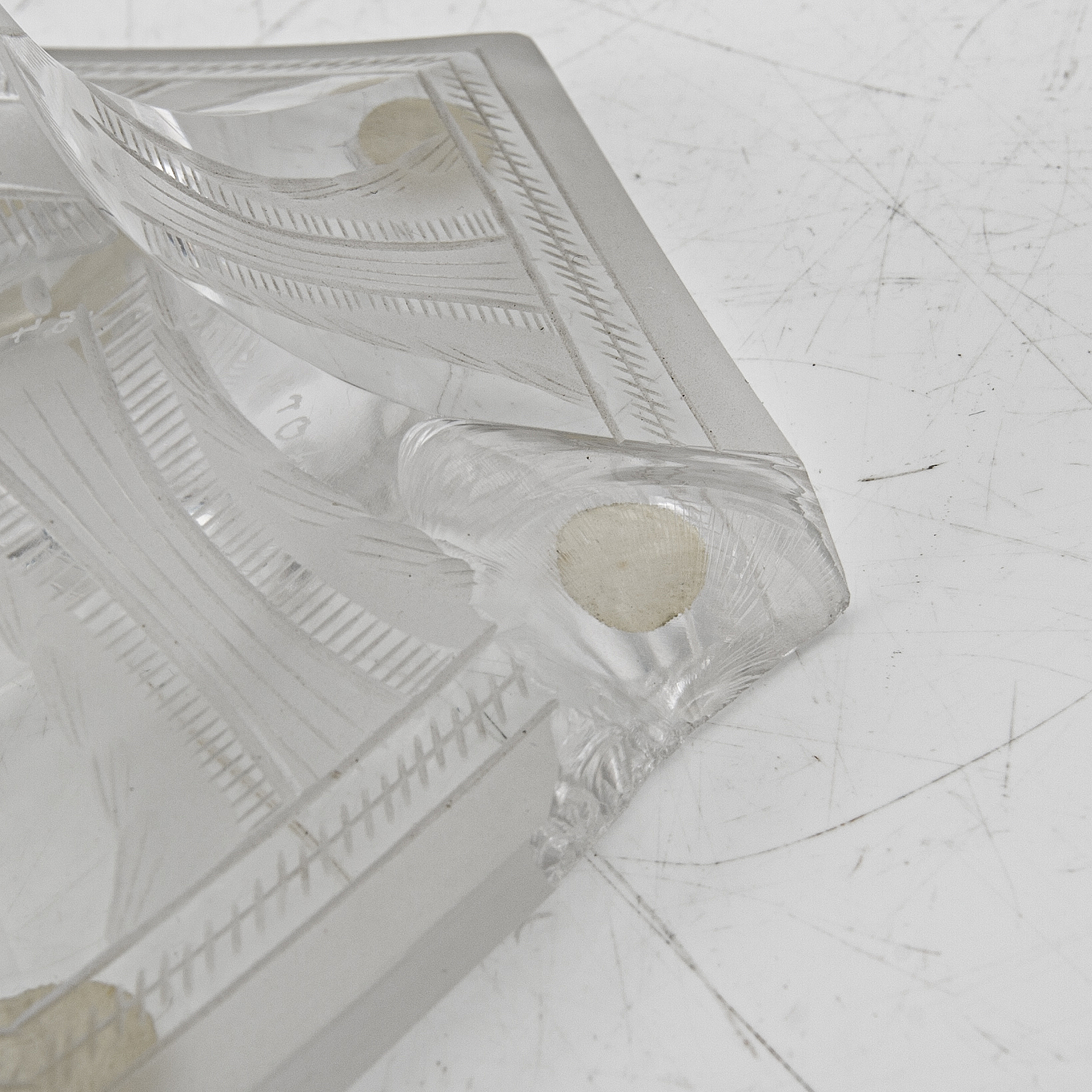 Simon Gate, trophy signed Orrefors. - Bukowskis