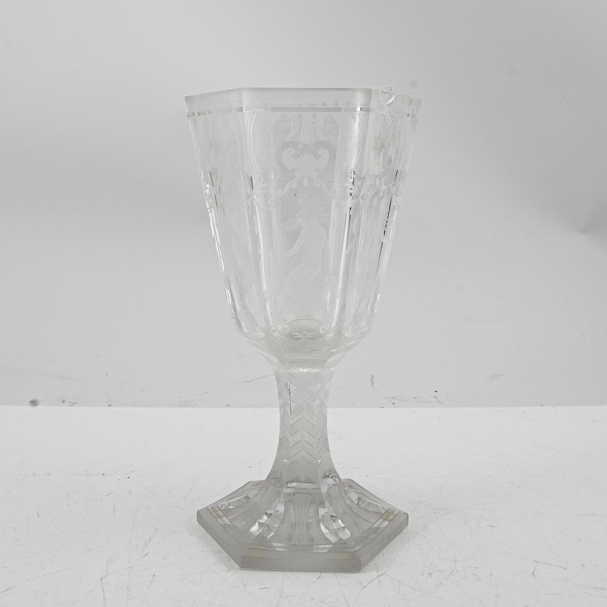 Simon Gate, trophy signed Orrefors. - Bukowskis