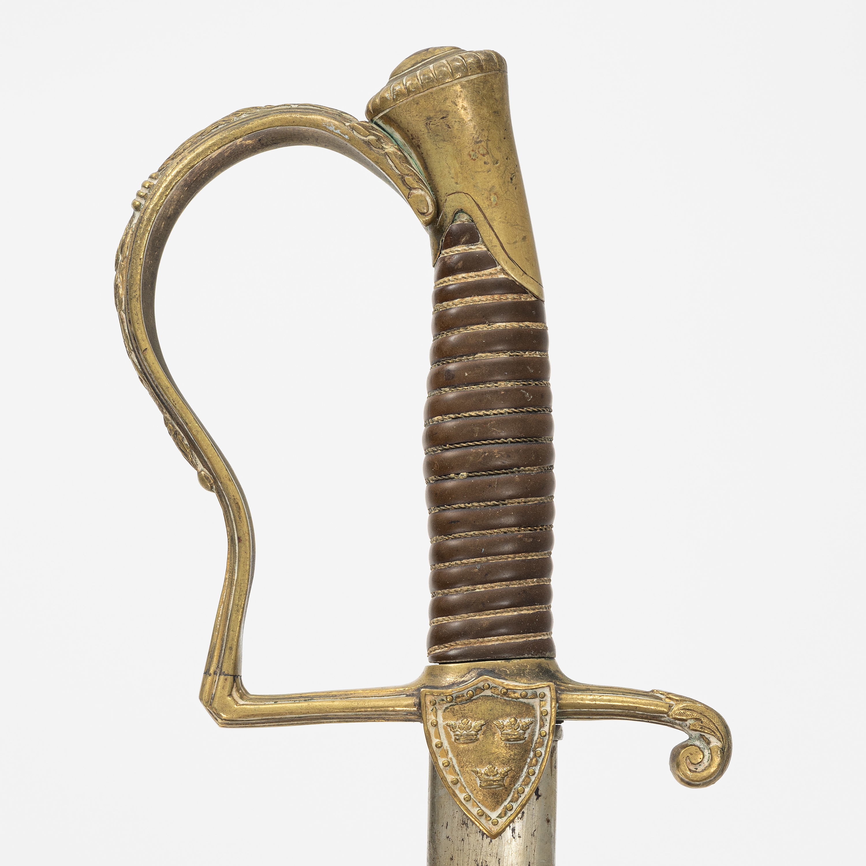A Swedish officer's sabre, 1889 pattern, with scabbard. - Bukowskis