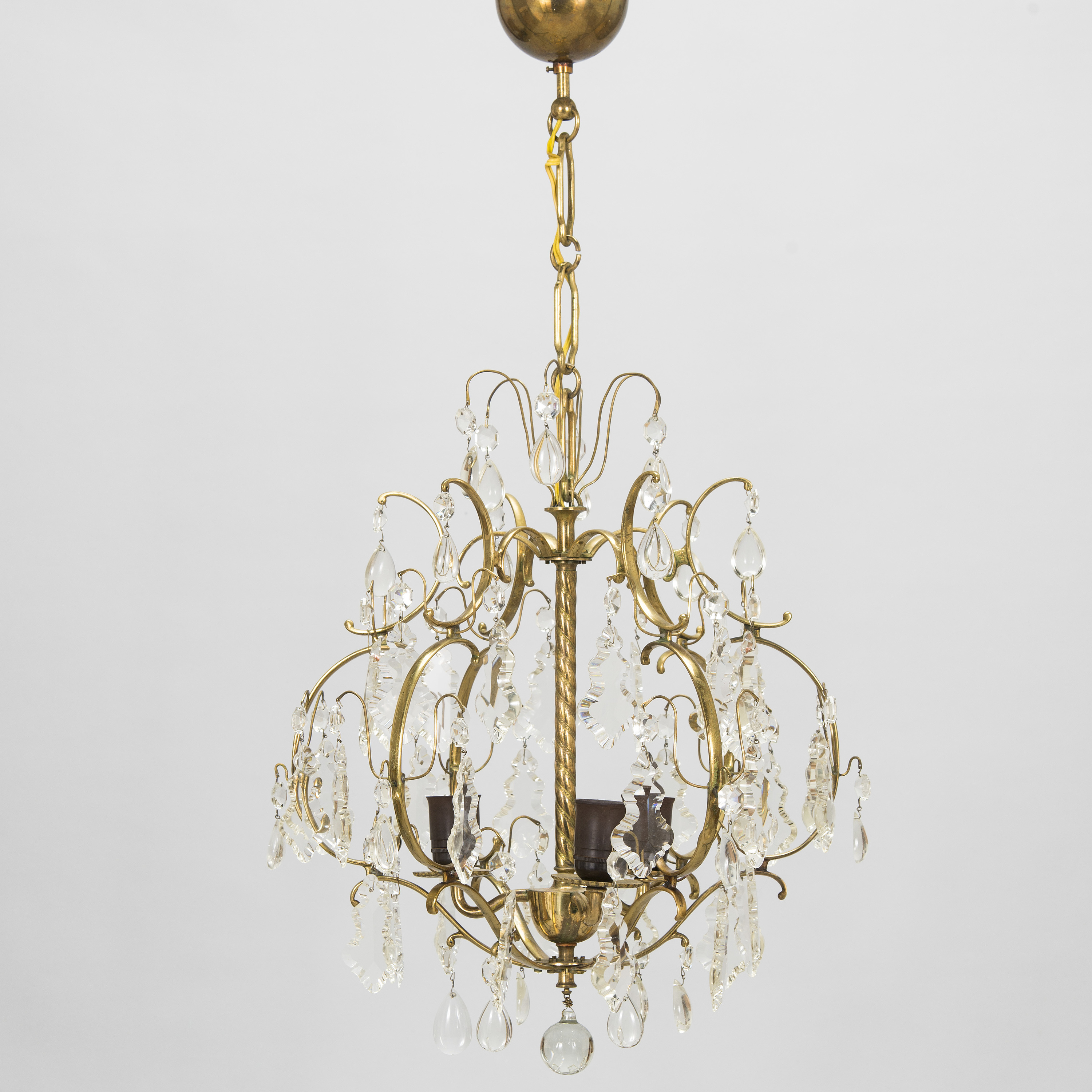 Paavo Tynell, a mid-20th century '1457/3' chandelier for Idman. - Bukowskis