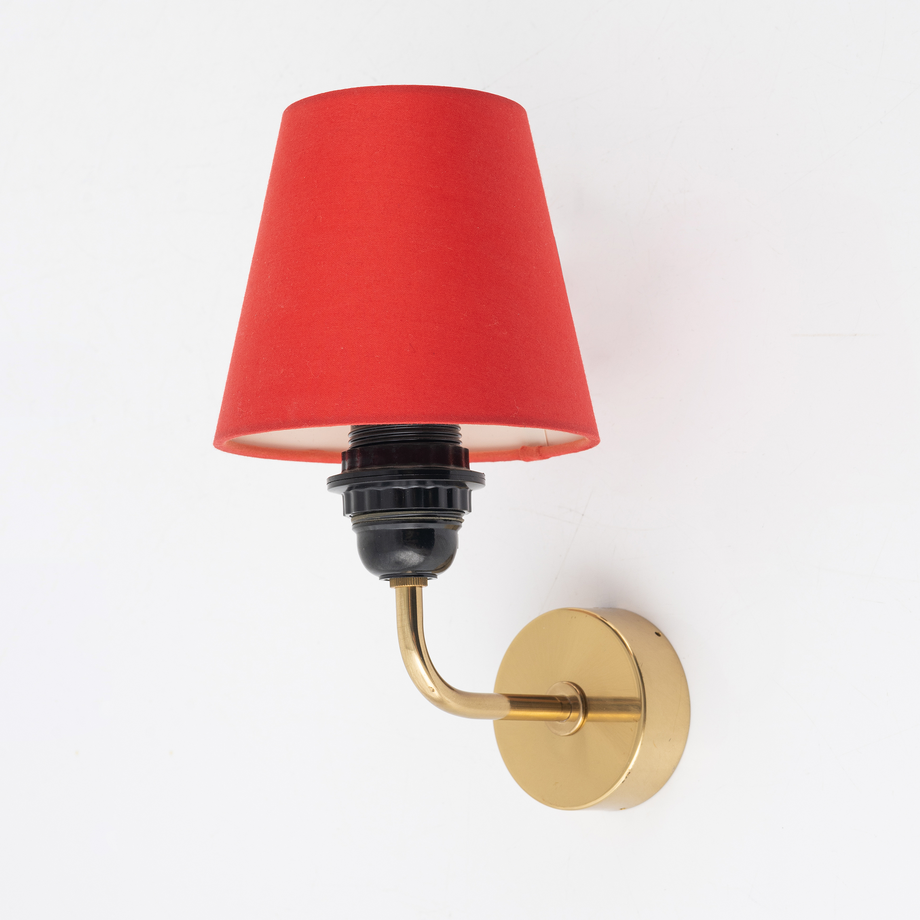 Josef Frank, a wall lamp model 2143, Firma Svenskt Tenn. - Bukowskis