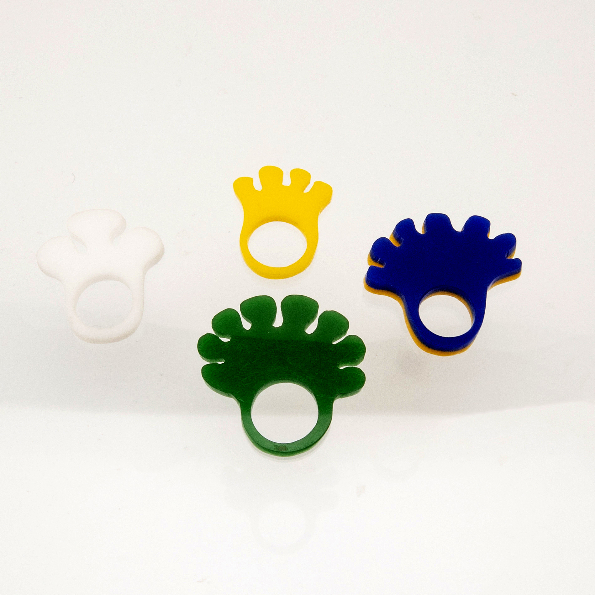 Berit Johansson, 4 plexiglass rings. - Bukowskis