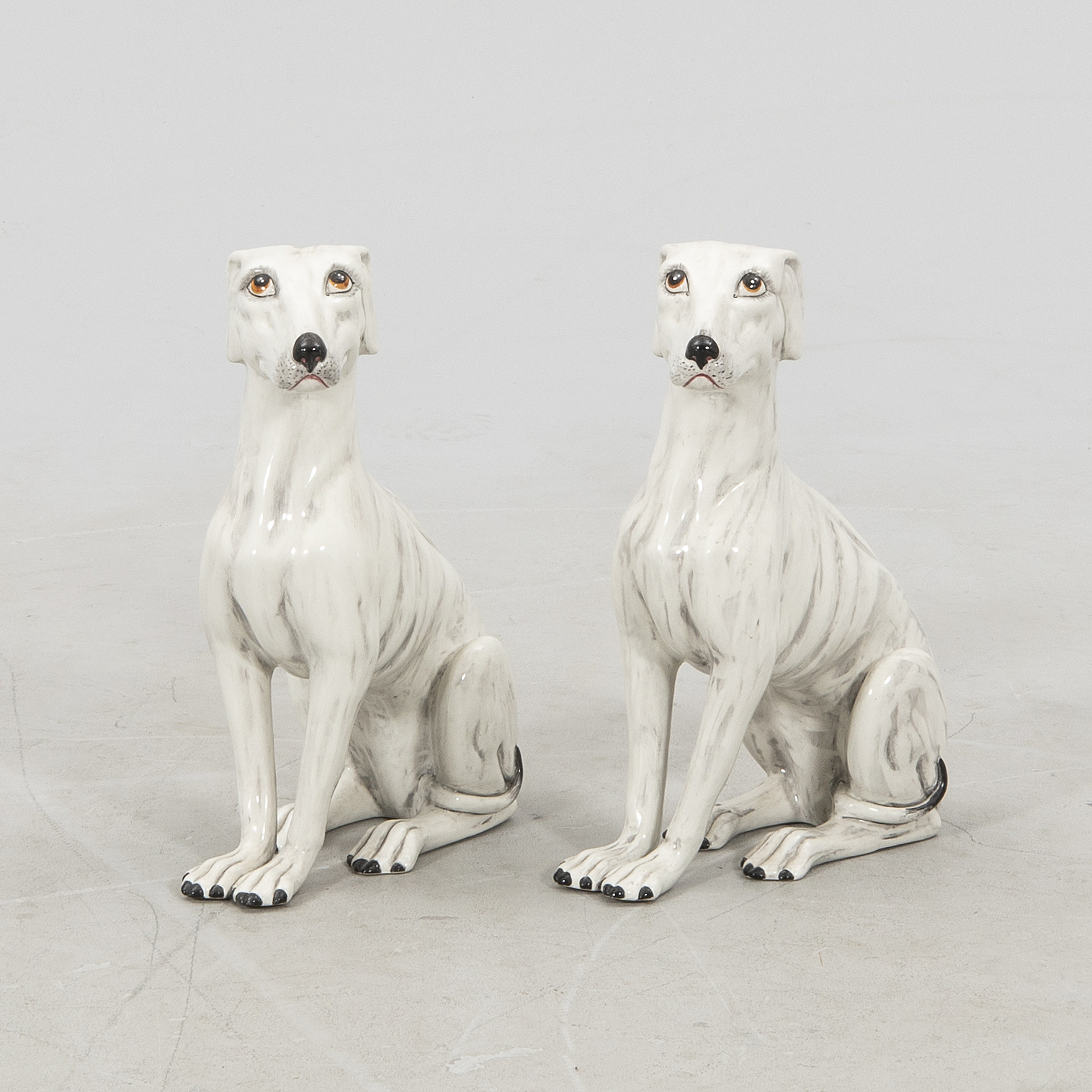 A pair of figurines Italy 20th century. - Bukowskis