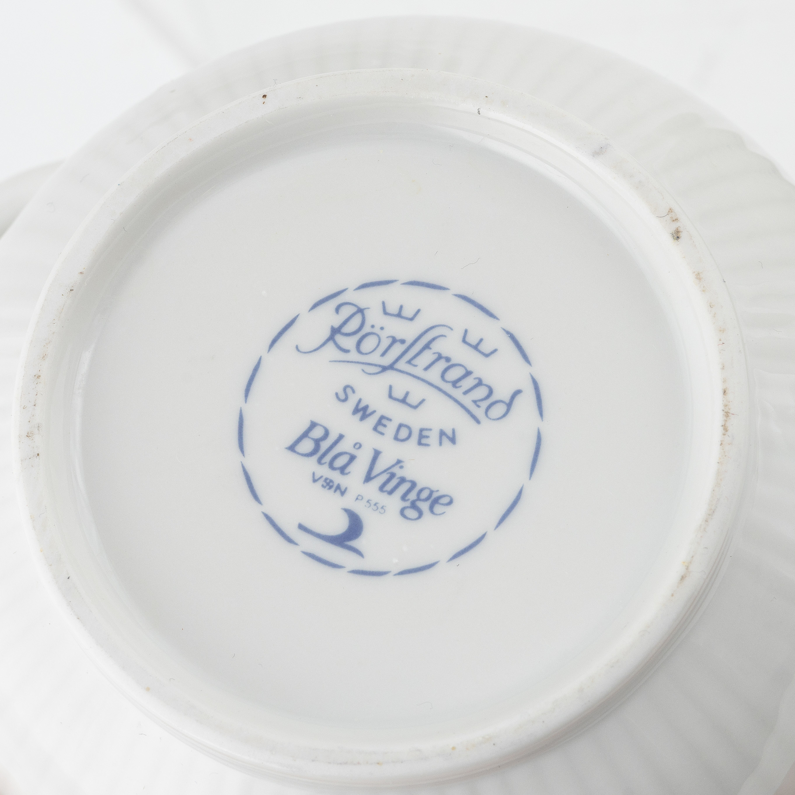 A 49-piece 'Blå Vinge' porcelain service, Rörstrand. - Bukowskis