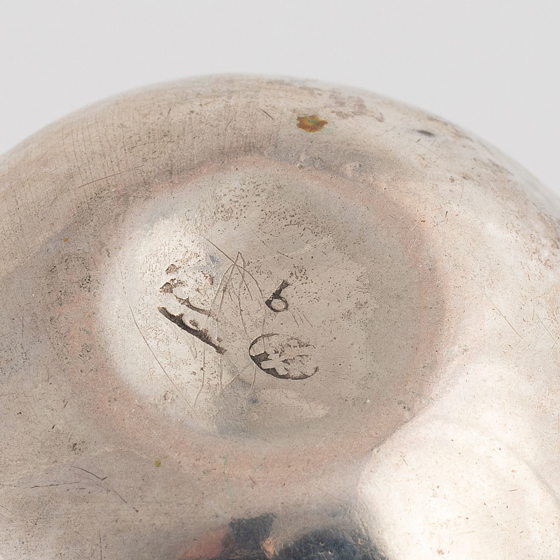 Kalk, tumlare, dosa samt bägare, silver, Sverige, 1700-talets andra ...