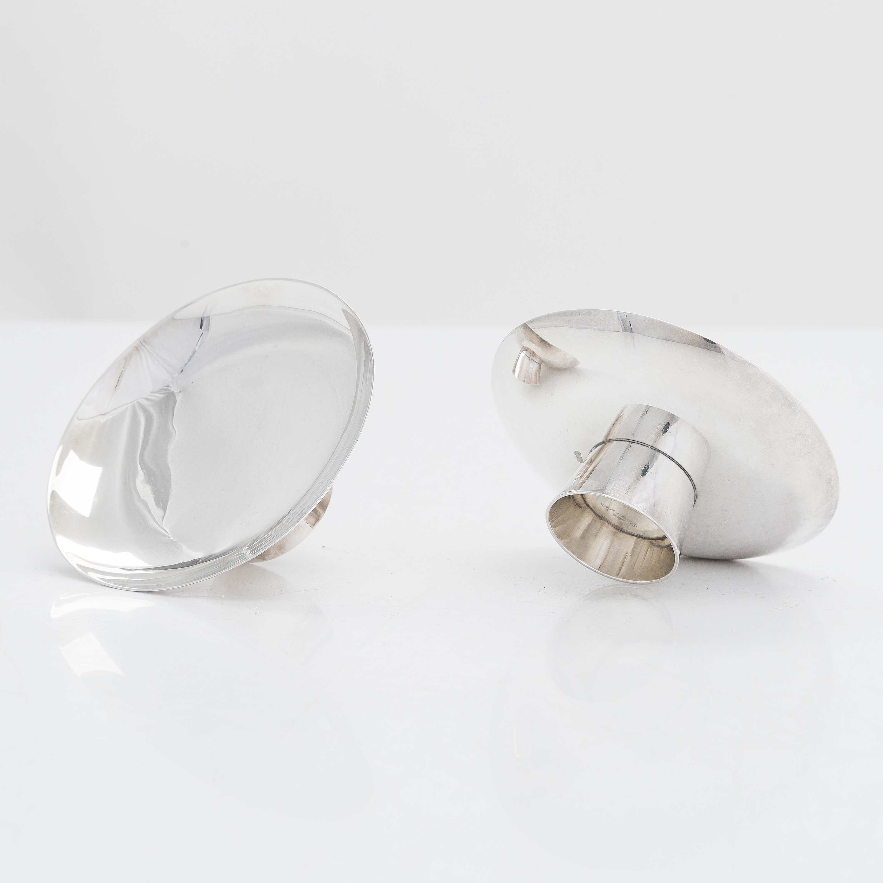 A 6-piece set of silver sakazuki sake cups, Suzuyo, Japan, marked with ...