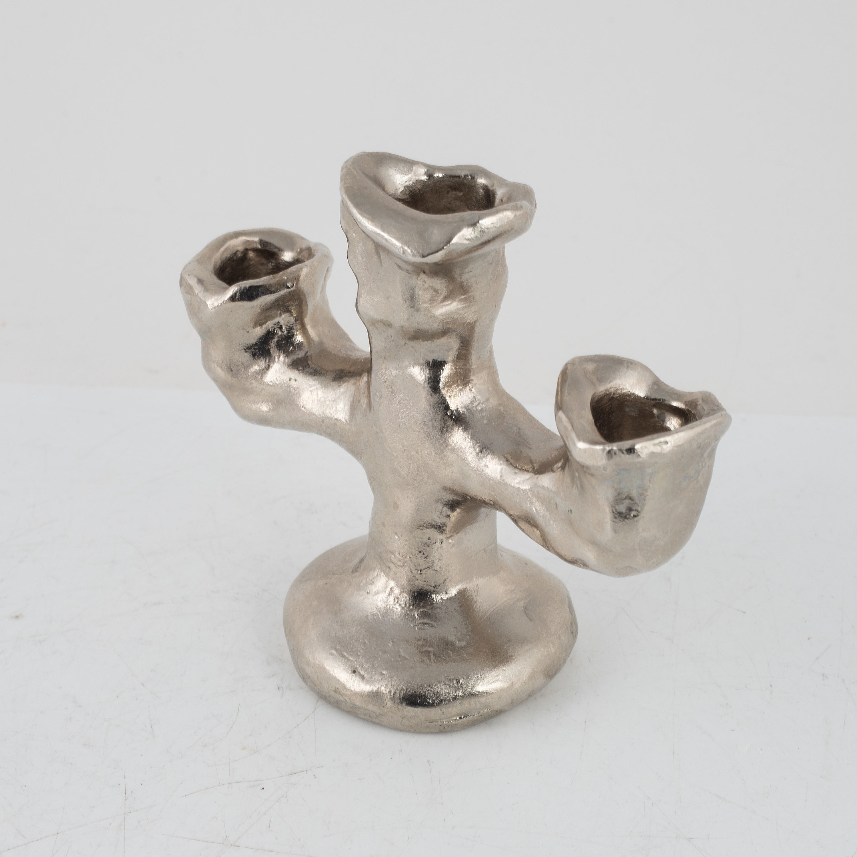 Dan Wolgers, 'Källa (Candle-stick)'. - Bukowskis